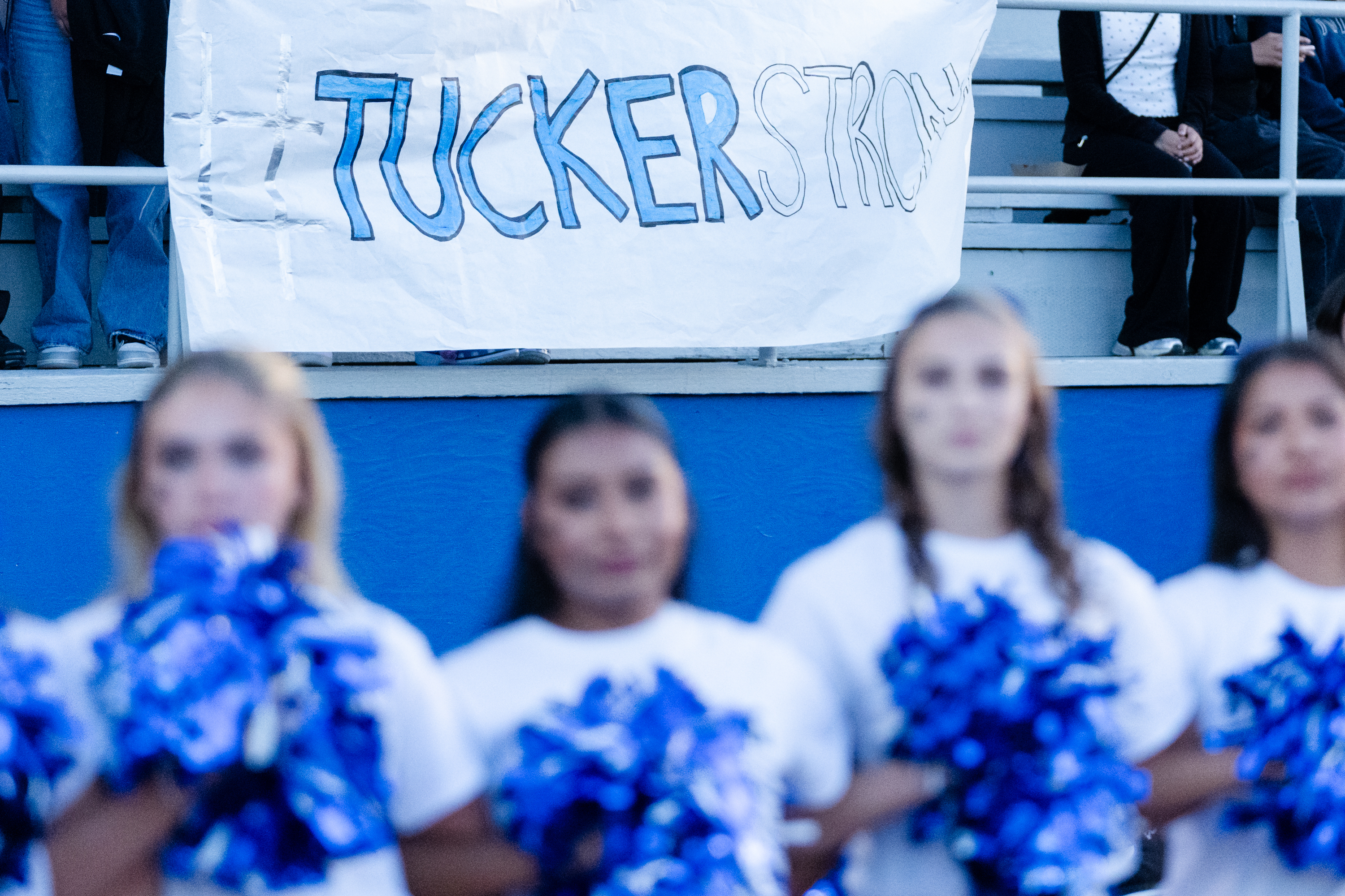 Oregon high school football: Gresham Gophers vs. Hood River Valley ...