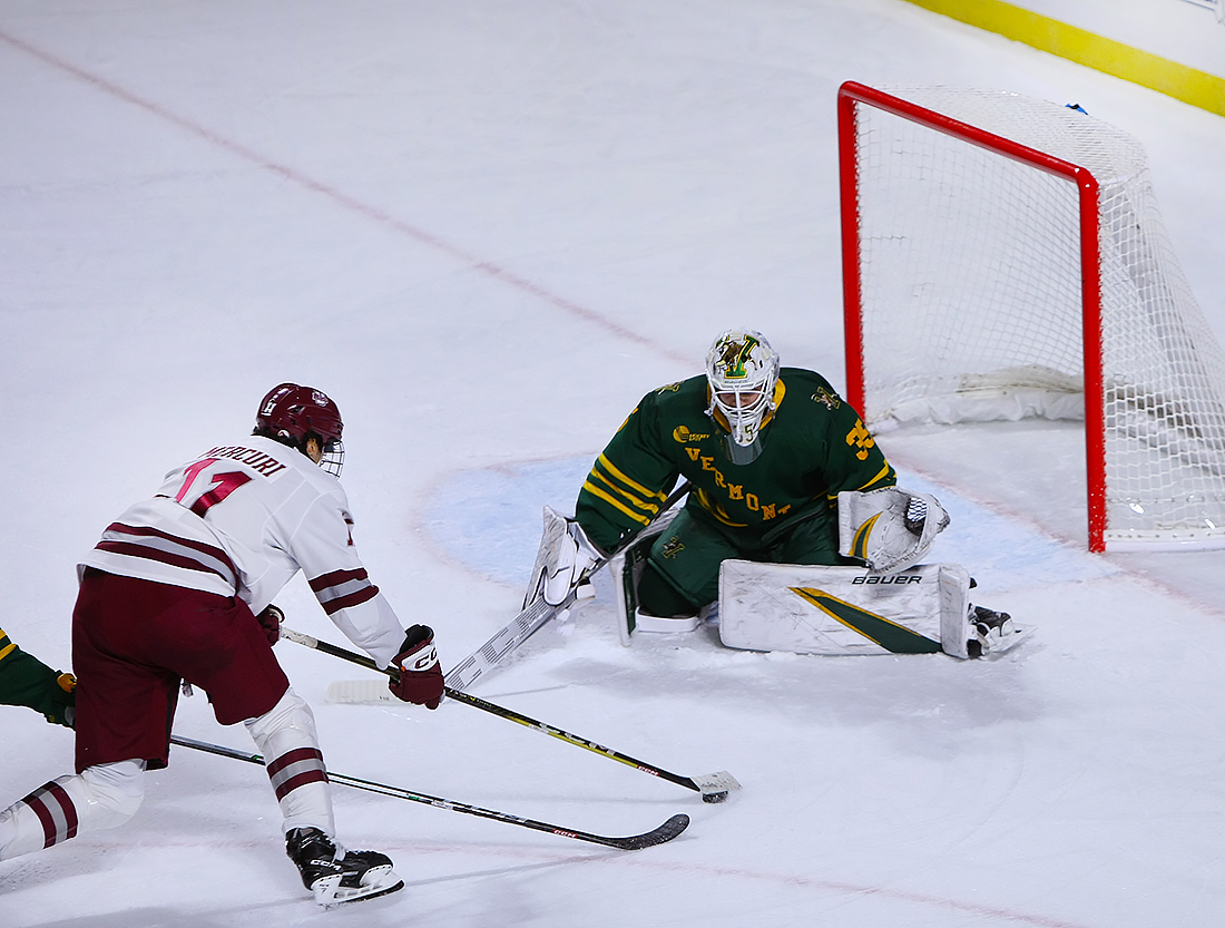 UMass Hockey vs Vermont 11/10/23 - masslive.com