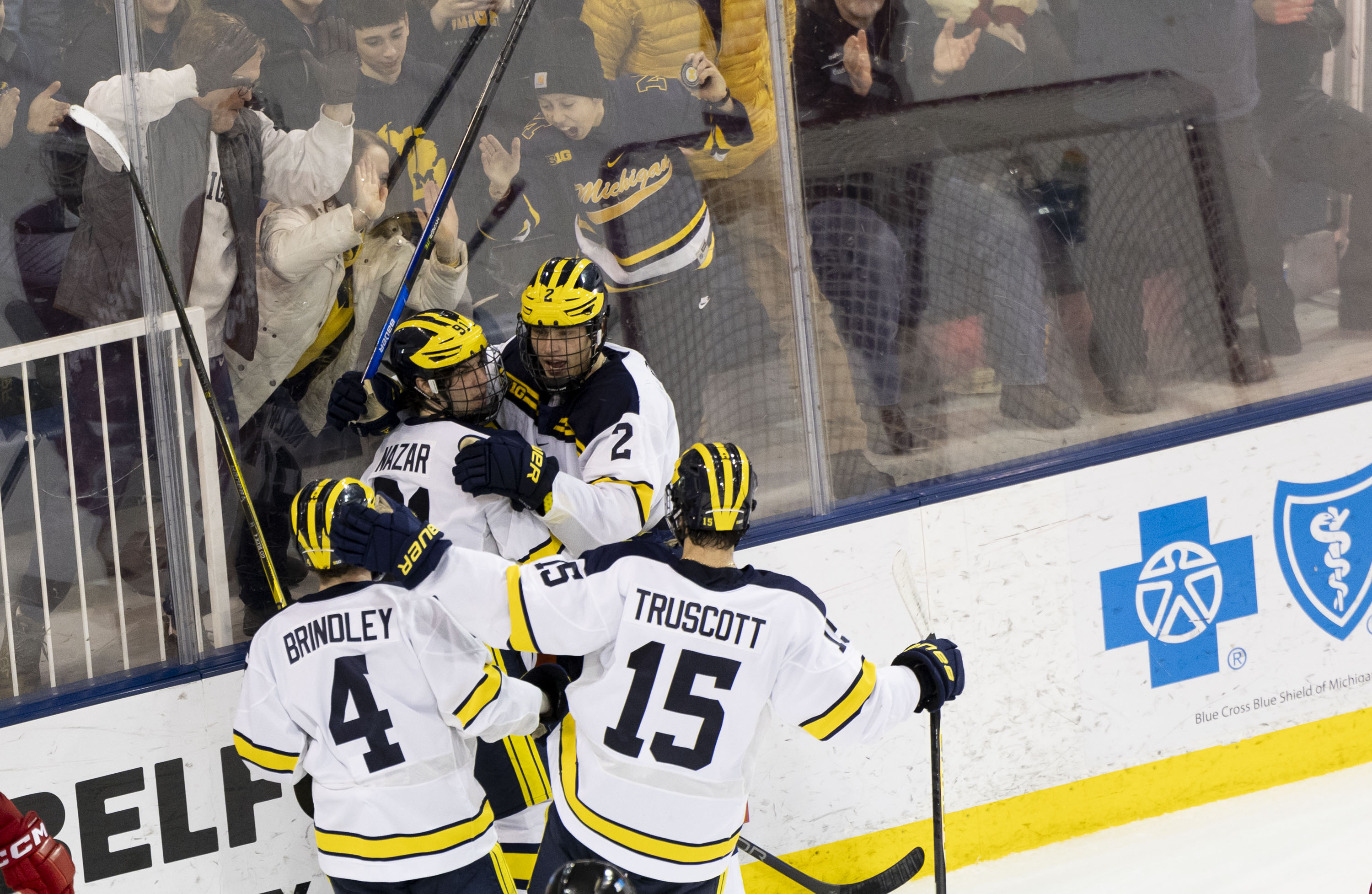 See photos as Michigan hockey defeats Wisconsin - mlive.com