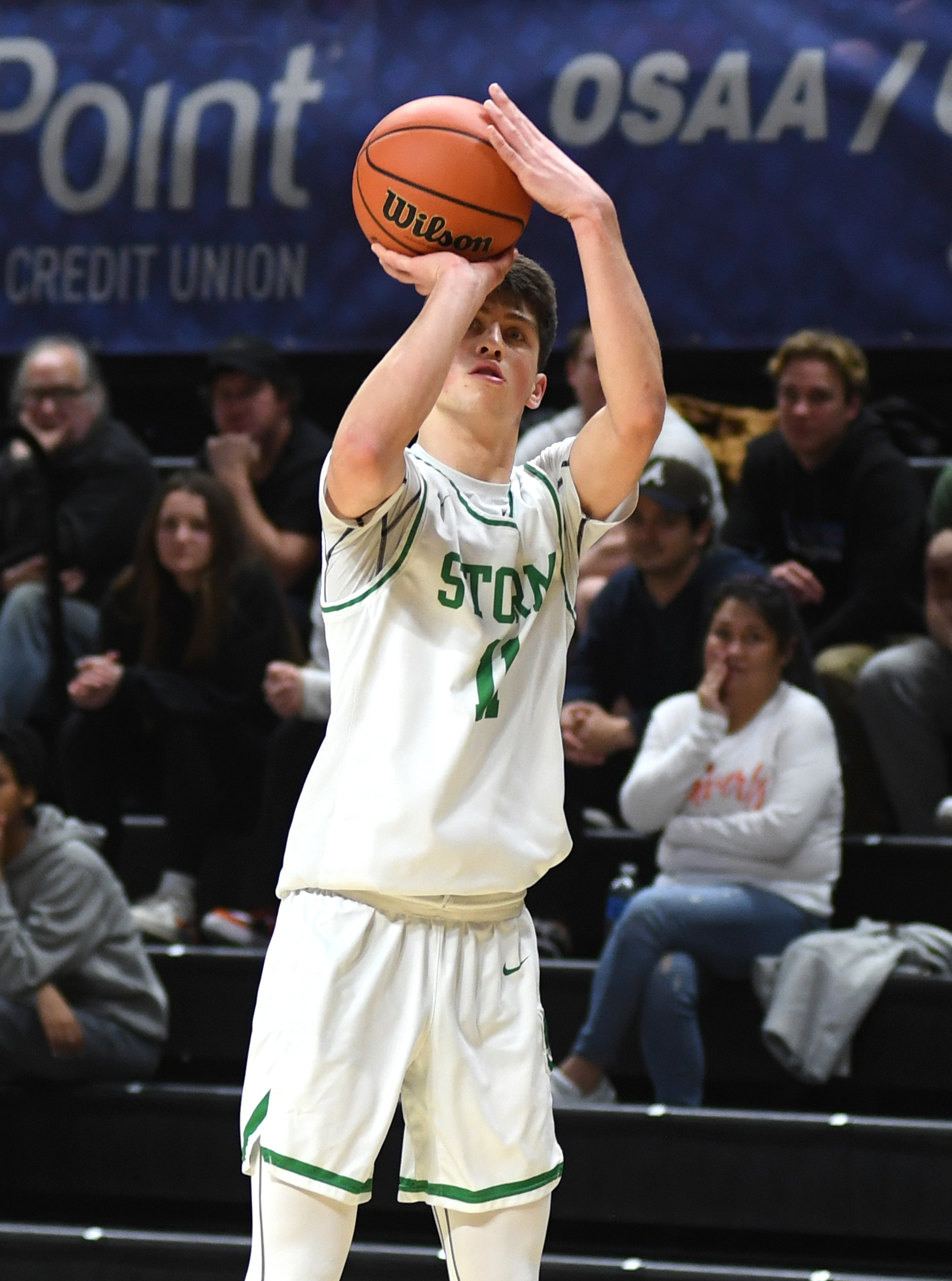 Boys basketball: Summit Storm vs Redmond Panthers - oregonlive.com
