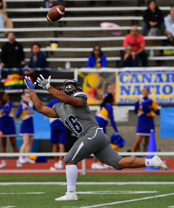 Dieruff football hosts Allen on Oct. 30, 2021 - lehighvalleylive.com