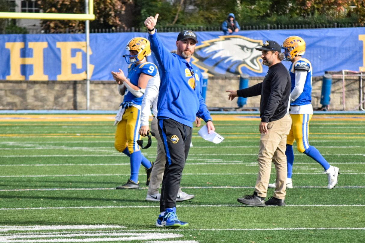 St. Peter's overtakes Fordham Prep, 40-20 - silive.com