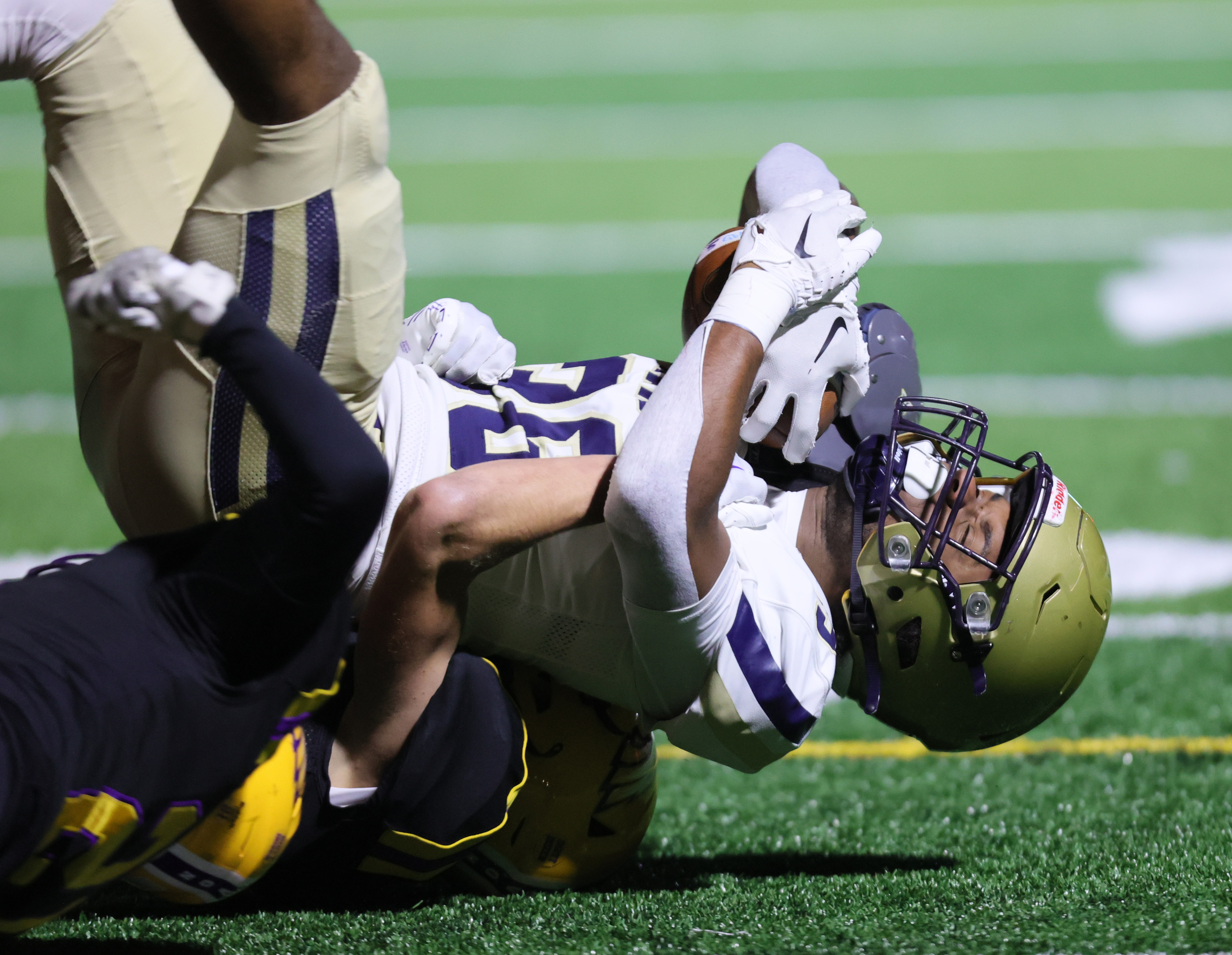 High school boys football: Archbishop Hoban vs. Avon, November 24, 2023 ...
