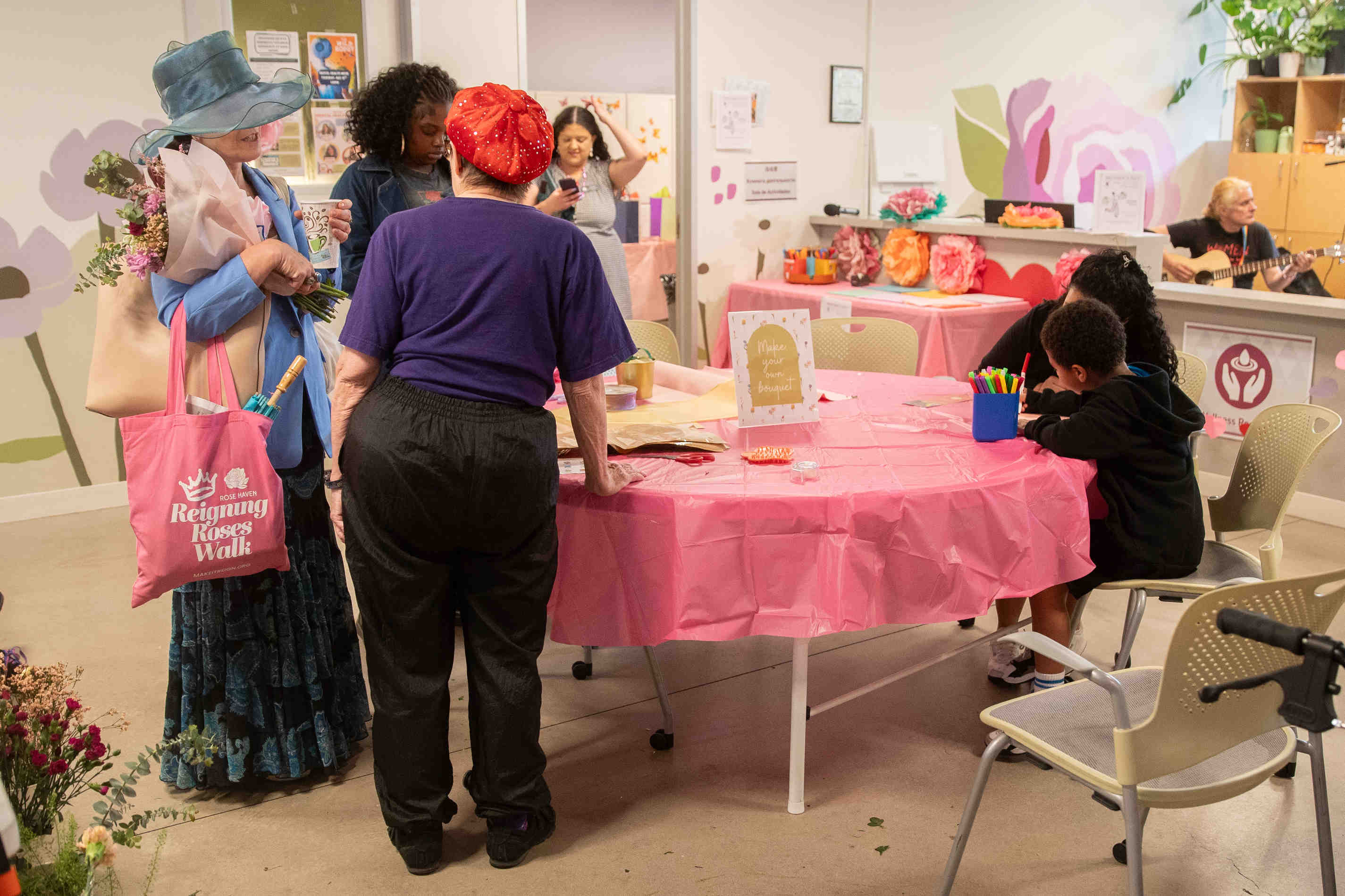 Reigning Roses Walk 2025 - oregonlive.com