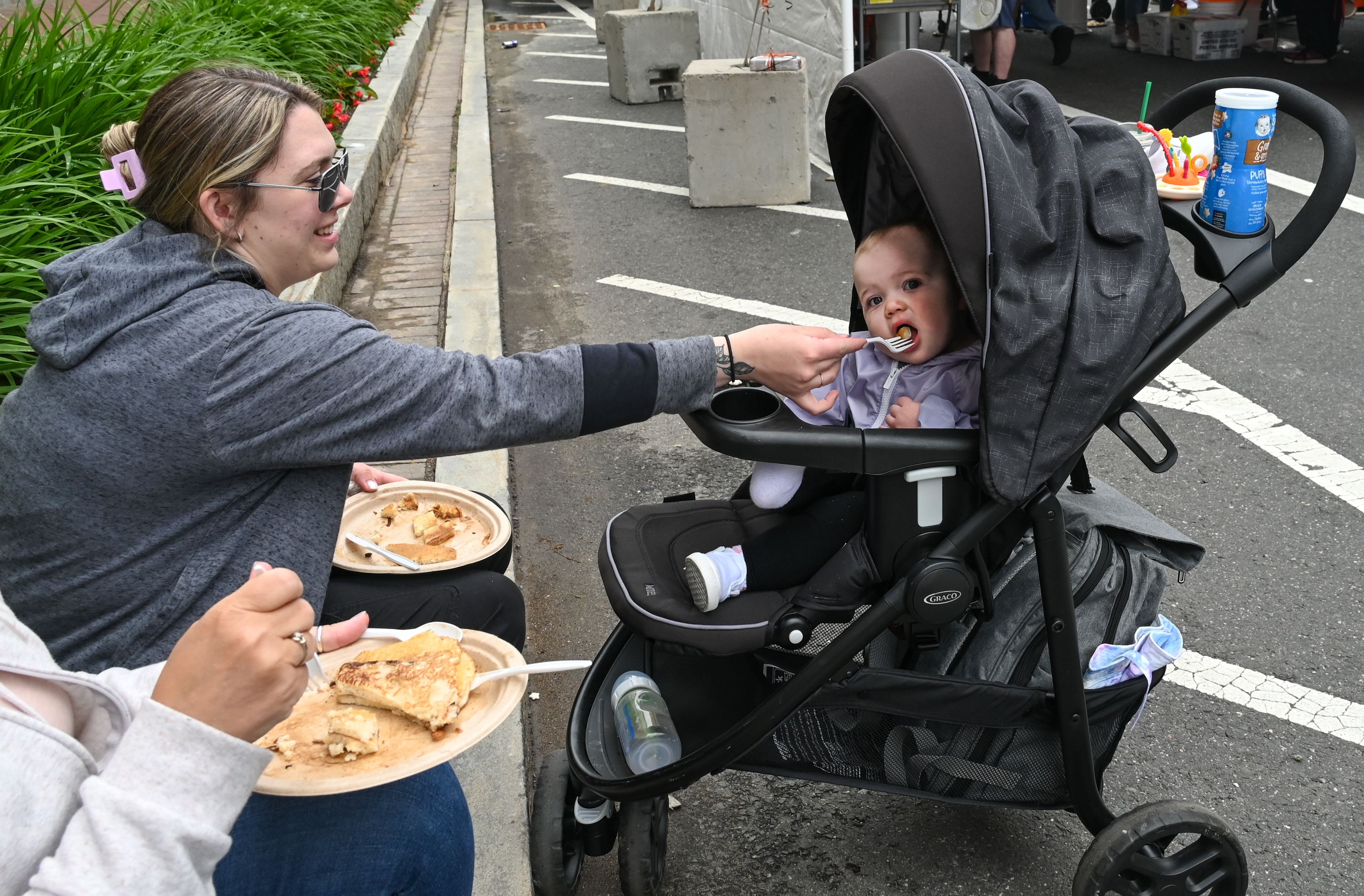 Pancakes feed thousands at annual breakfast in Springfield - masslive.com