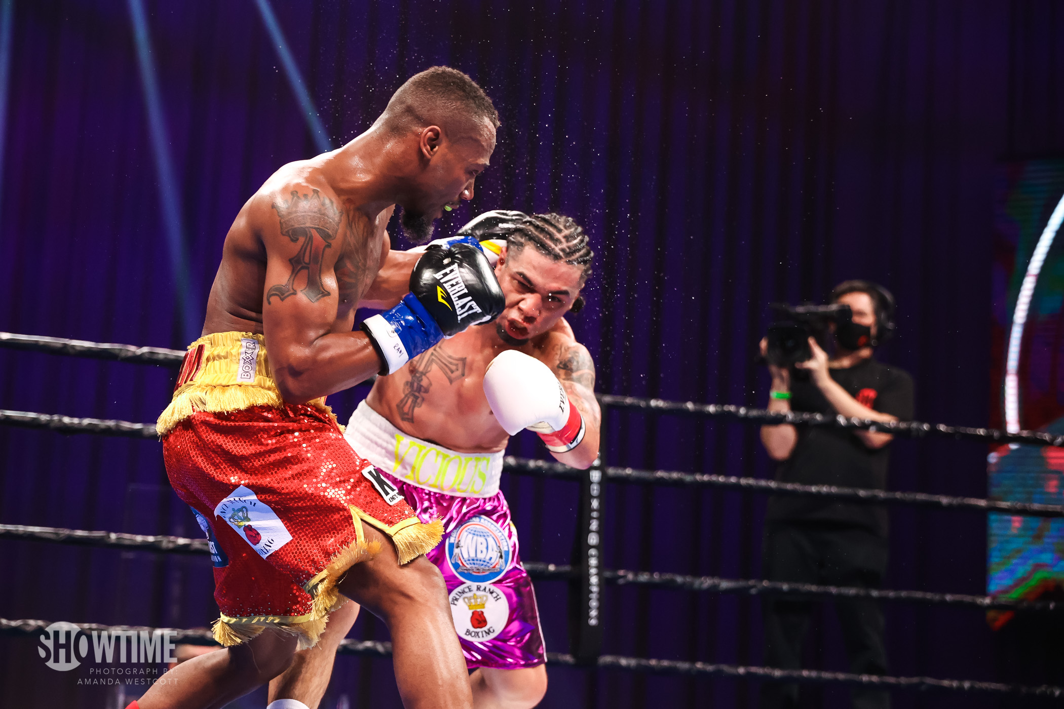 Muskegon native Raeese Aleem defeats Victor Pasillas for interim WBA ...