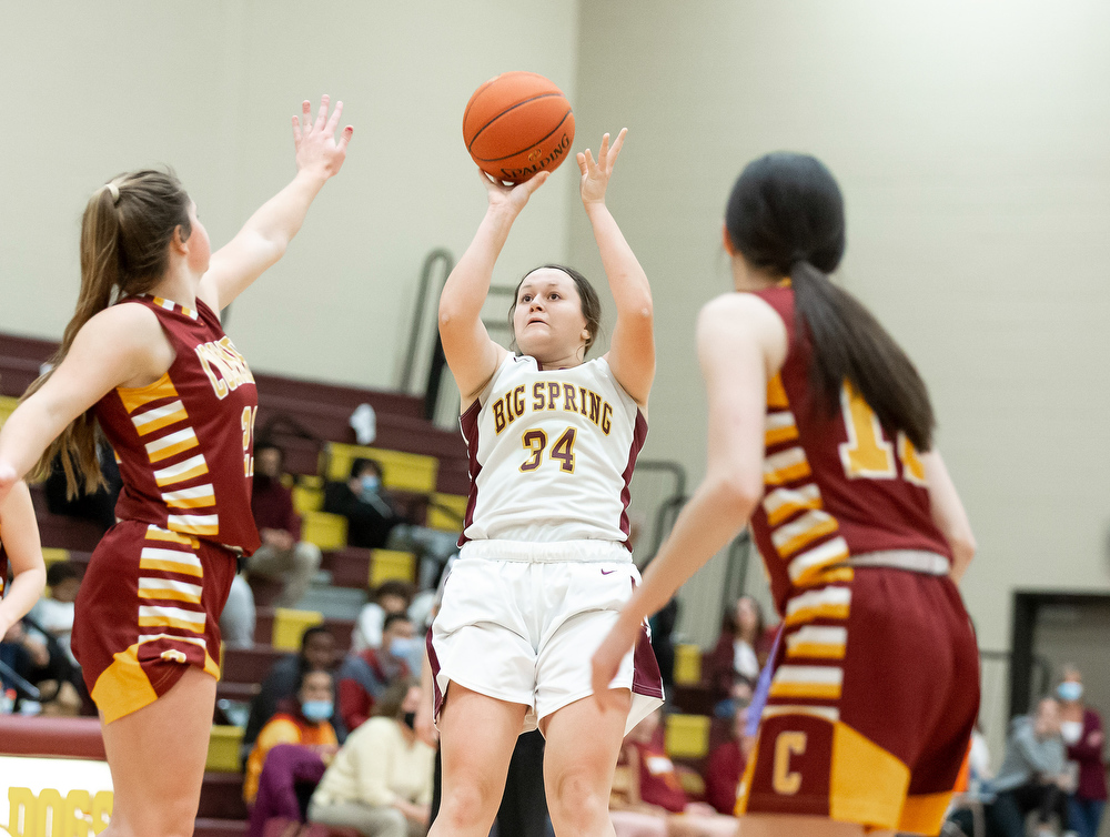 Columbia defeats Big Springs in girls game of the JT Kuhn Memorial ...