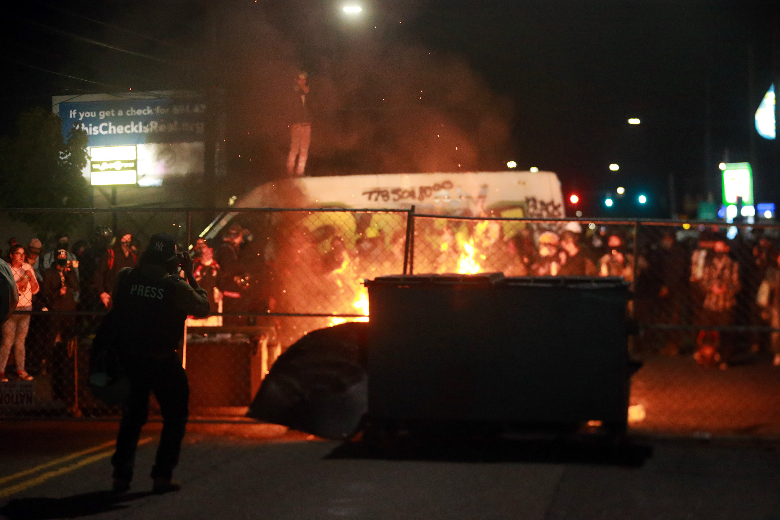 Portland protests continue for 73rd night — Aug. 8, 2020 - oregonlive.com