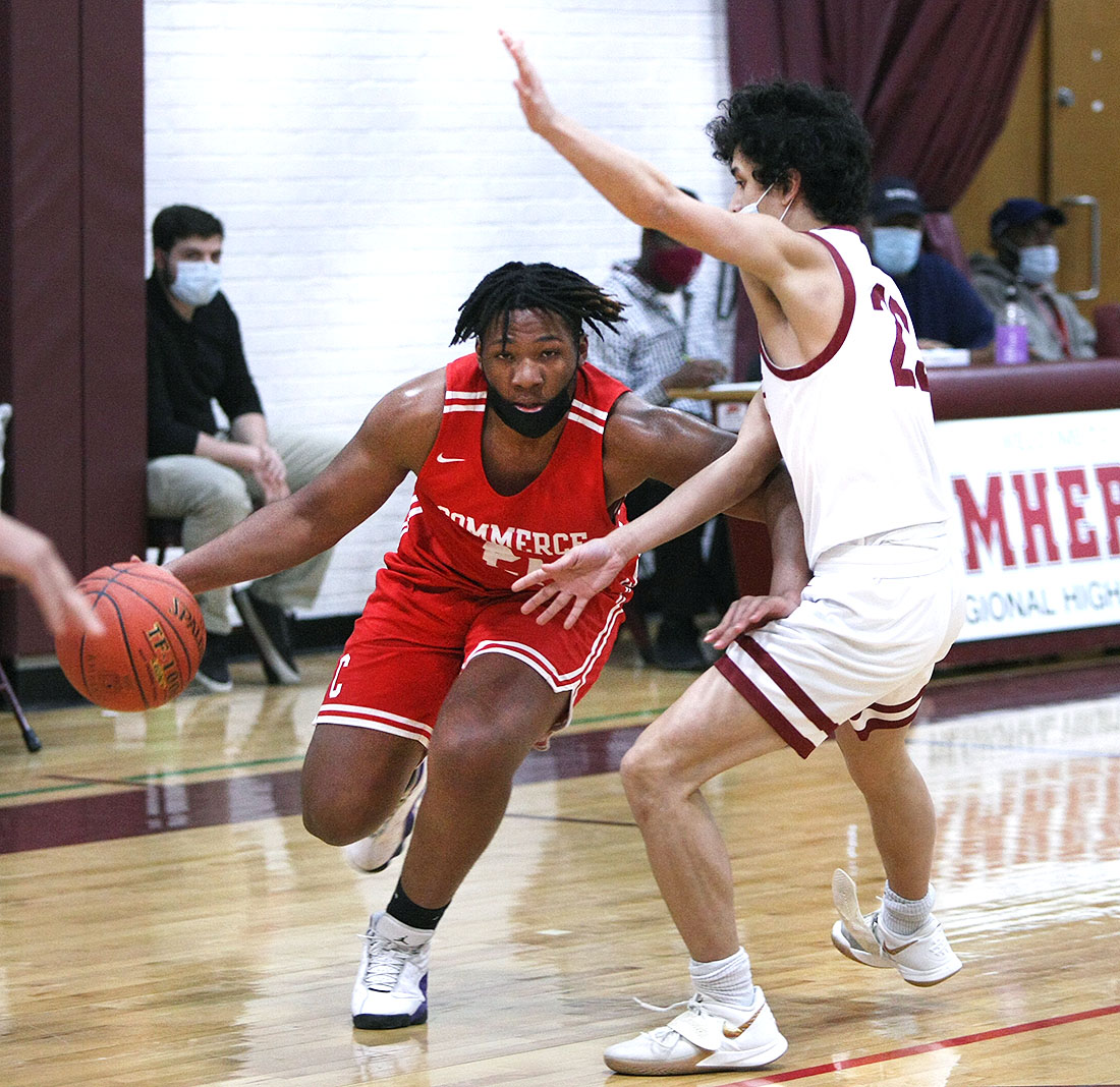 Commerce vs Amherst boys Basketball 2/2/22 - masslive.com
