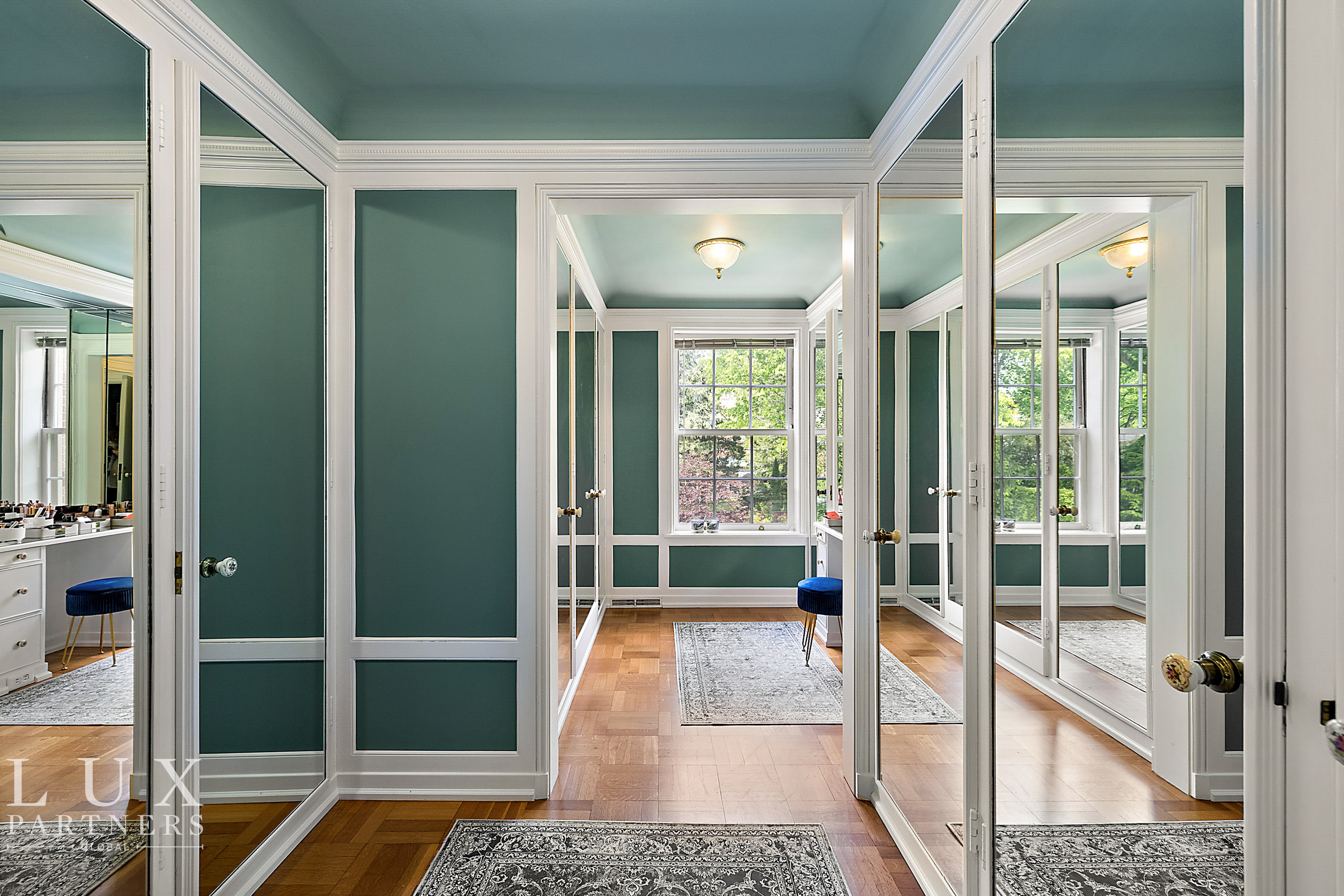Hudson House shows gold standard for luxury living with rare Hugh Keyes ...