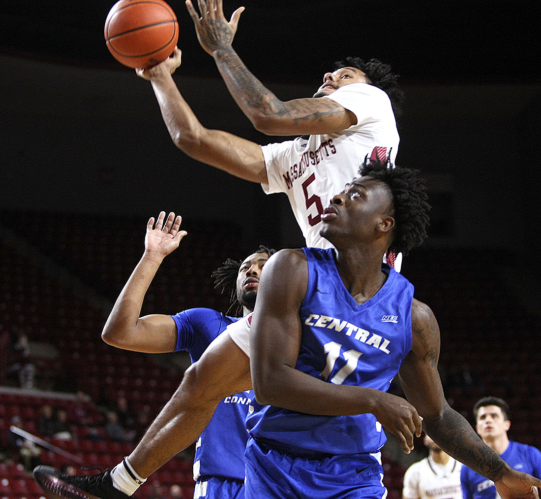 UMass Men's Basketball vs Central Conn 12/4/24 - masslive.com