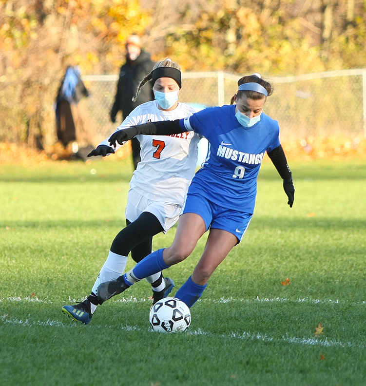 South Hadley vs Monson girls soccer 11/2/20 - masslive.com