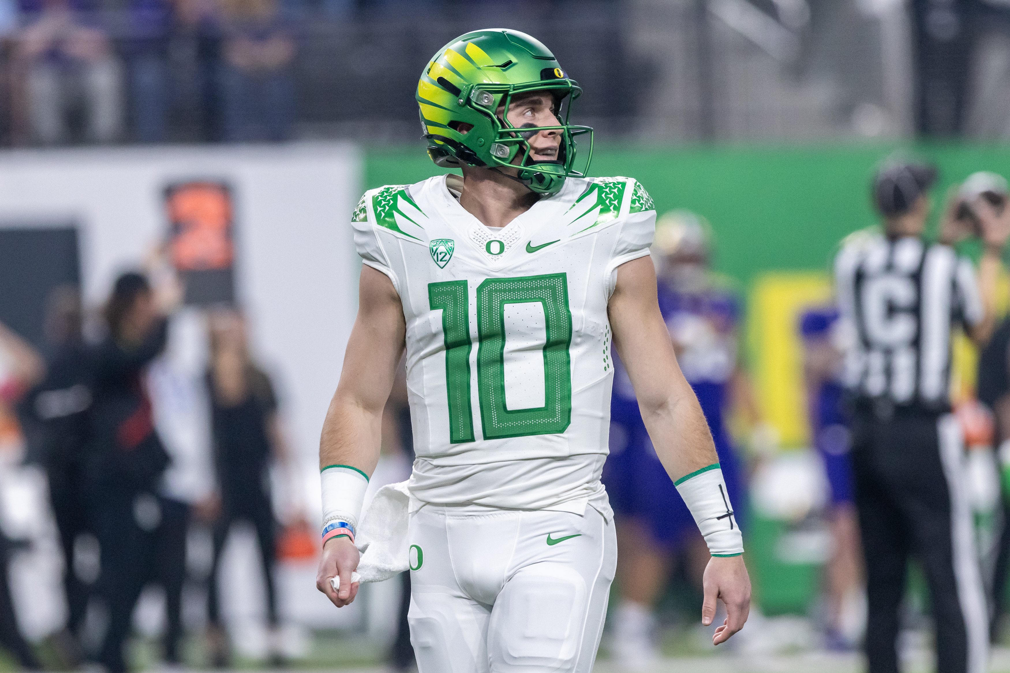 Pac-12 championship: No. 3 Washington Huskies vs. No. 5 Oregon Ducks ...