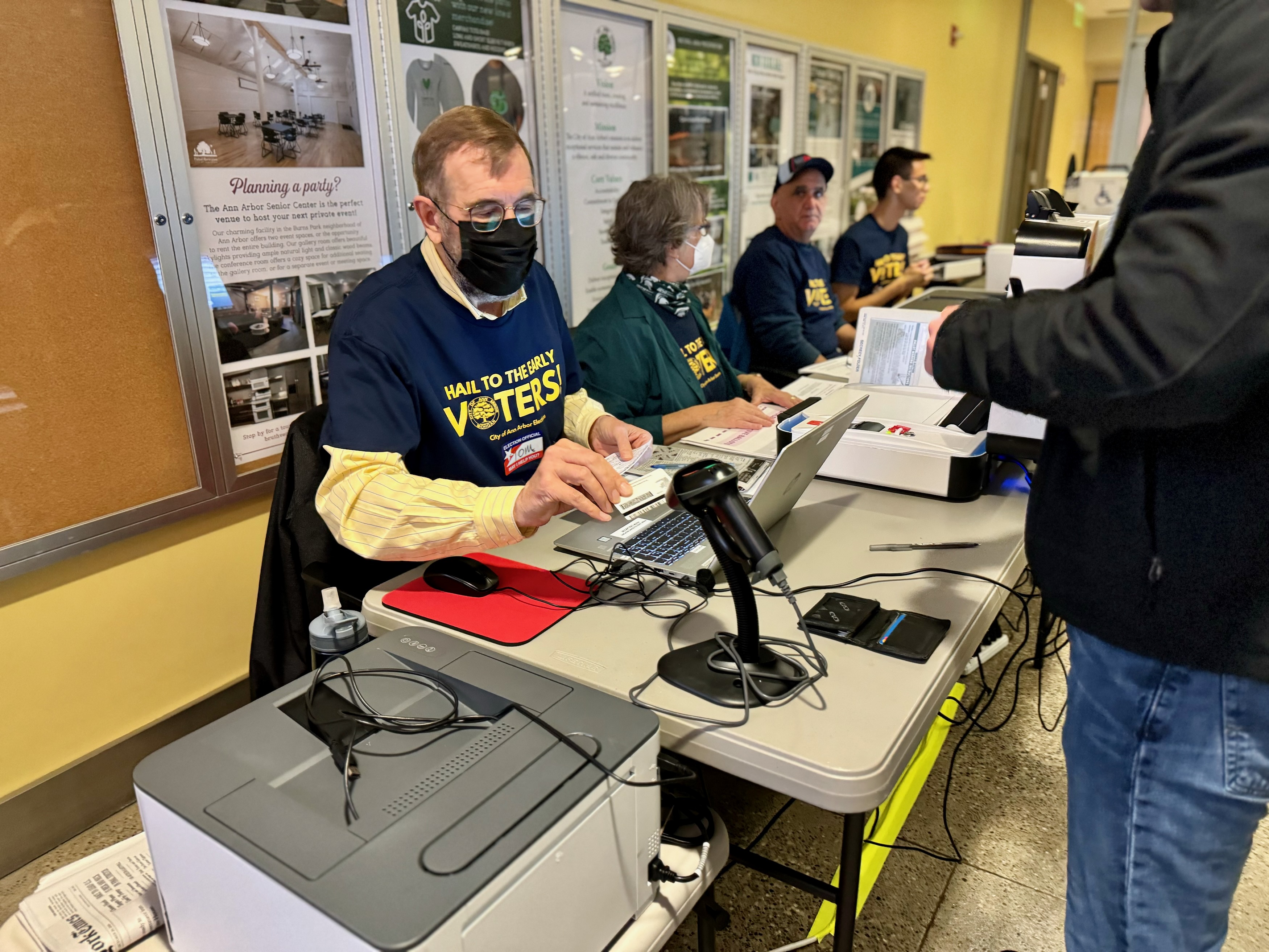 Early voting kicks off in Ann Arbor for the 2024 presidential election ...