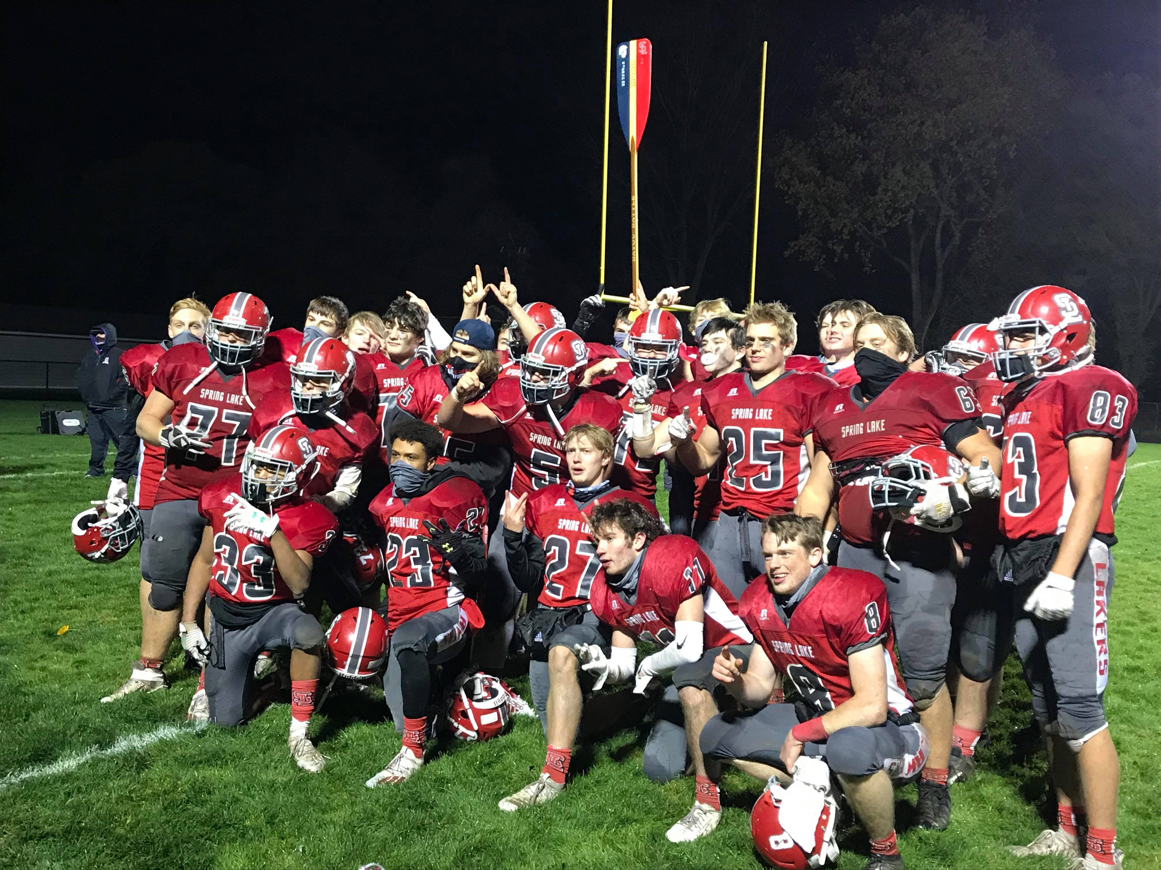 Spring Lake football beats Fruitport, 54-22, in "Bayou Battle" - mlive.com