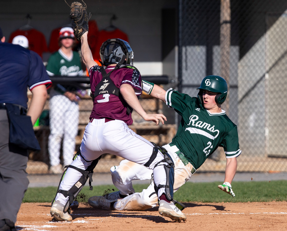 Central Dauphin defeats Altoona 5-4 in high school baseball - pennlive.com