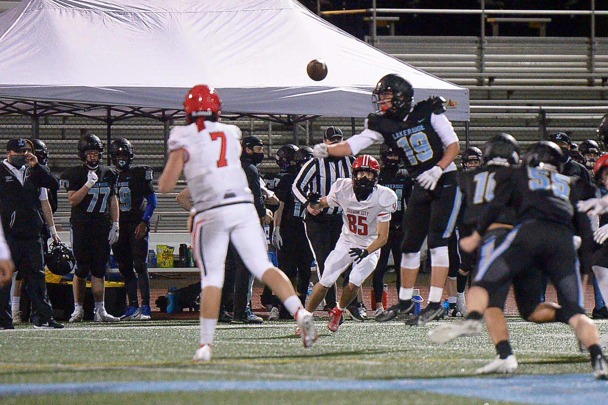 Oregon HS football: Lakeridge Pacers vs. Oregon City Pioneers ...