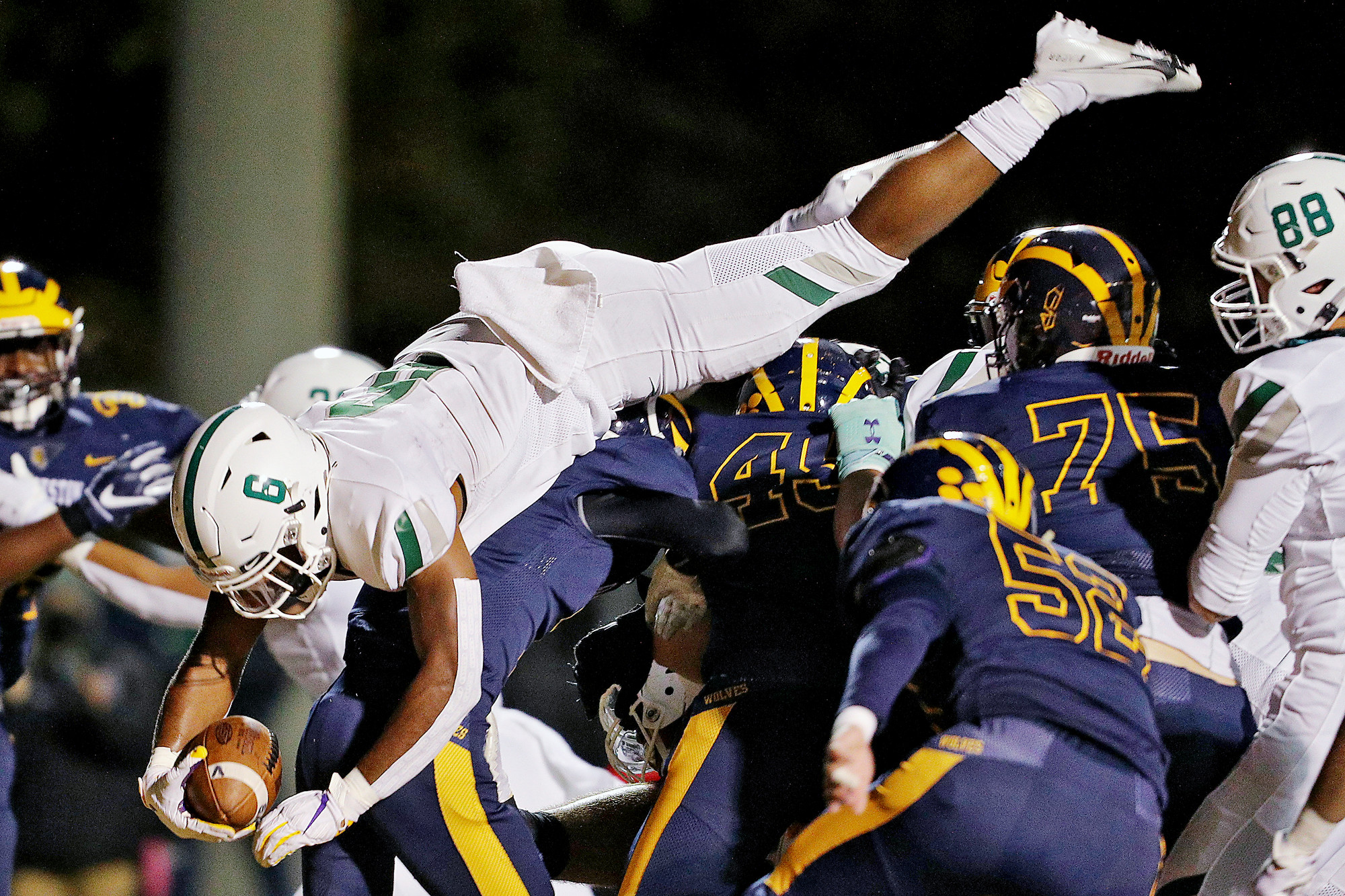 MHSAA football: Clarkston vs. West Bloomfield – October 2, 2020 - mlive.com