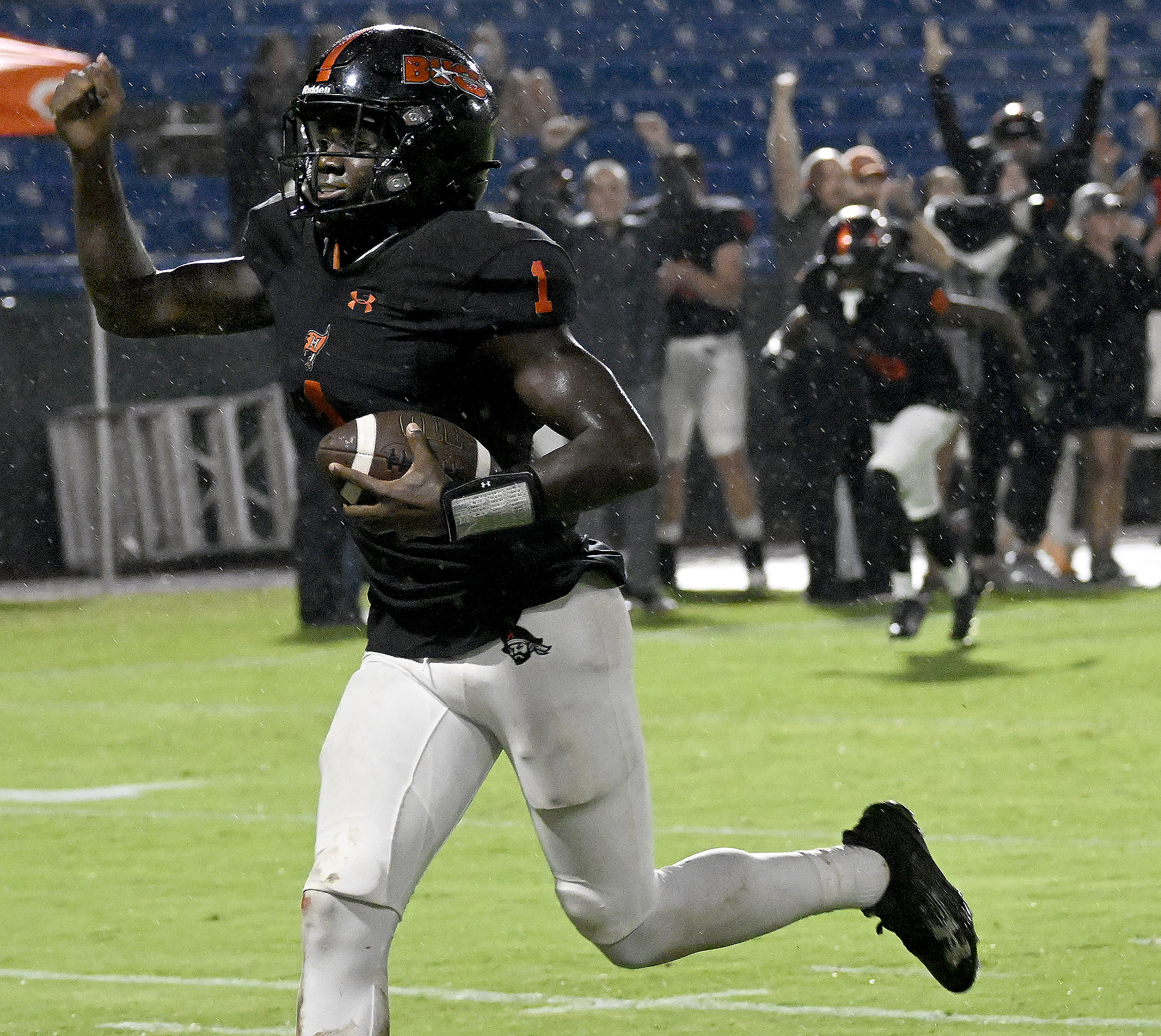 Oak Grove (MS) vs. Hoover Football - al.com