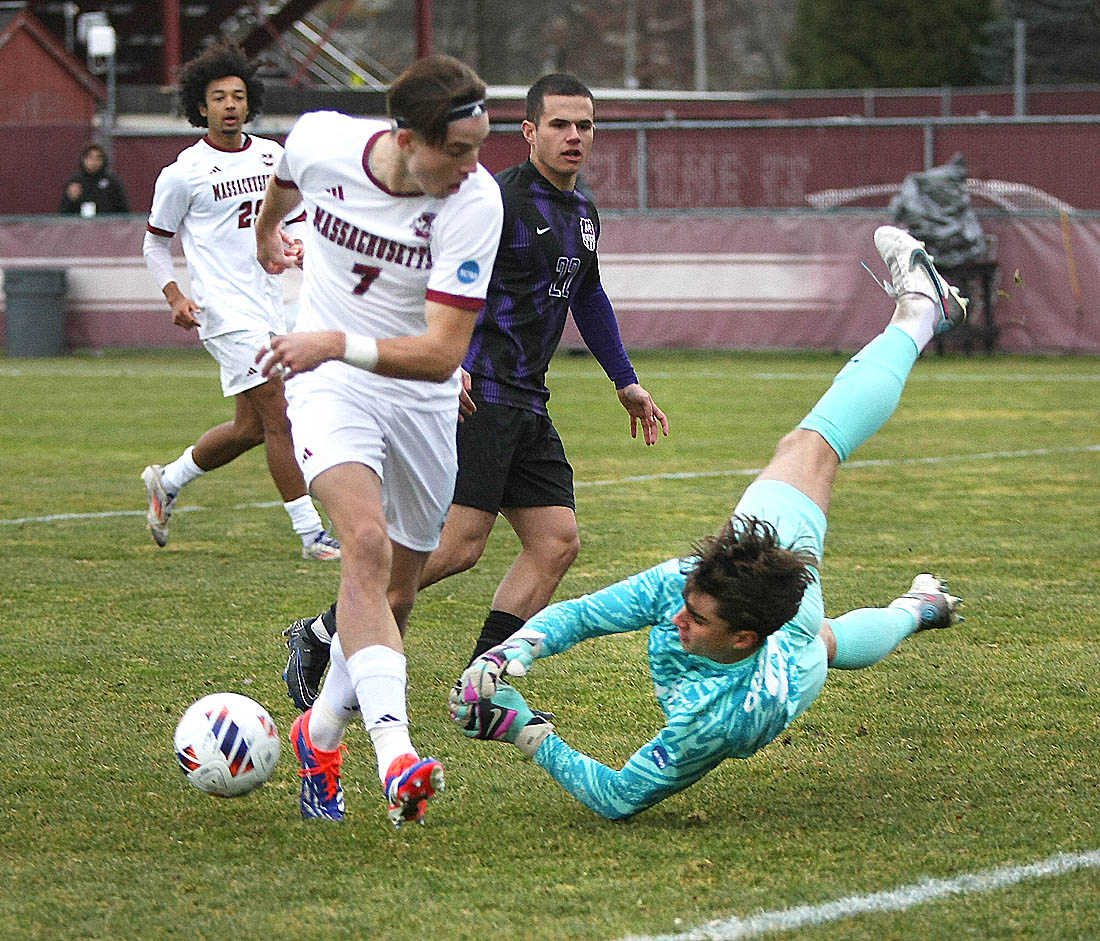 UMass Men's Soccer vs Evansville 1st Rd. NCAA Tournament 11/21/24 ...
