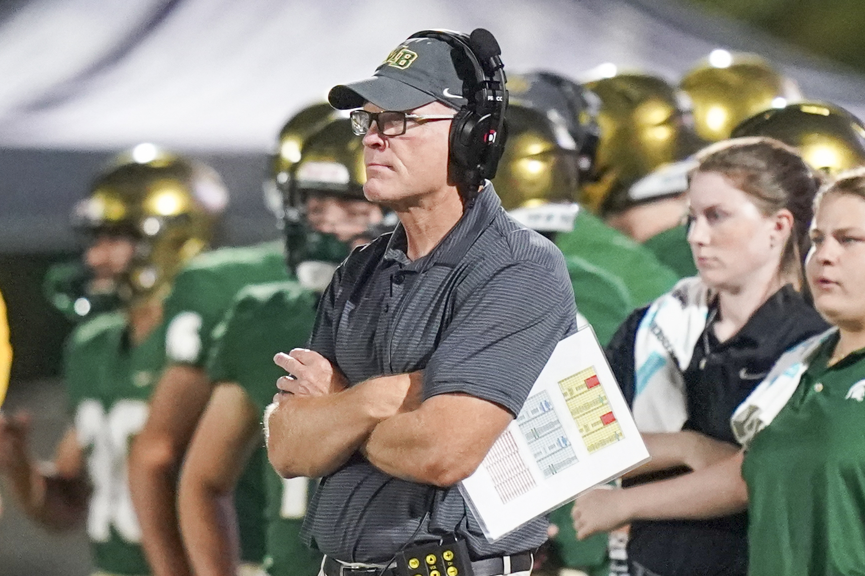 Woodlawn vs. Mountain Brook Football - al.com