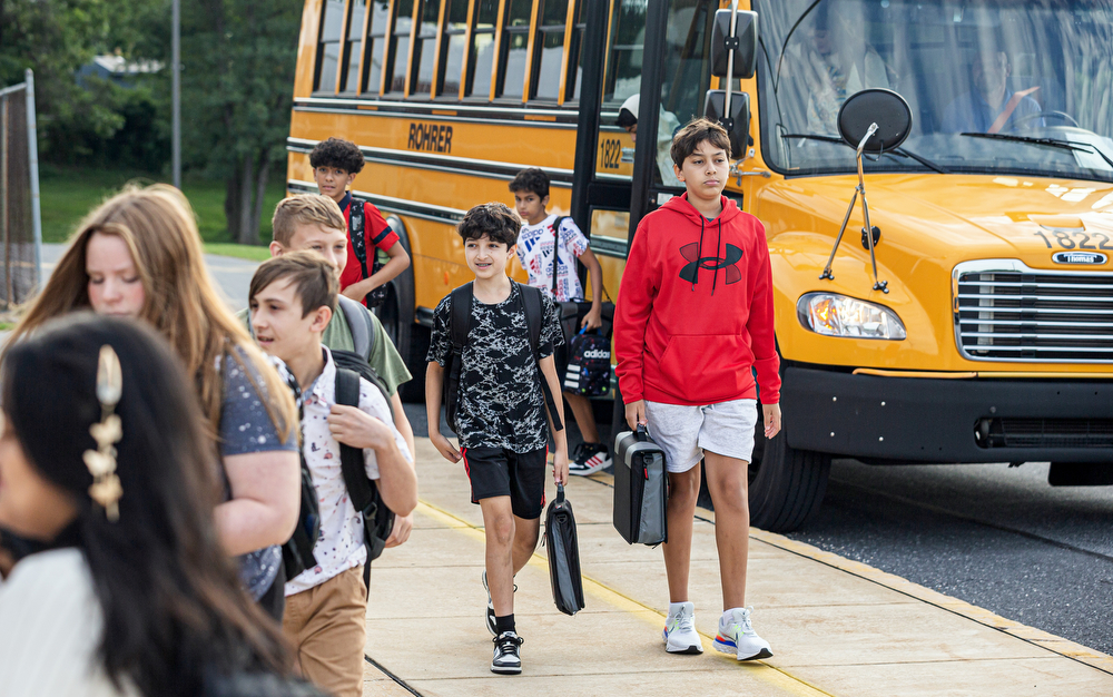 Students arrive for first day of school - pennlive.com