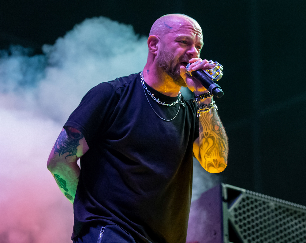 Five Finger Death Punch and Megadeth perform at Hersheypark Stadium ...