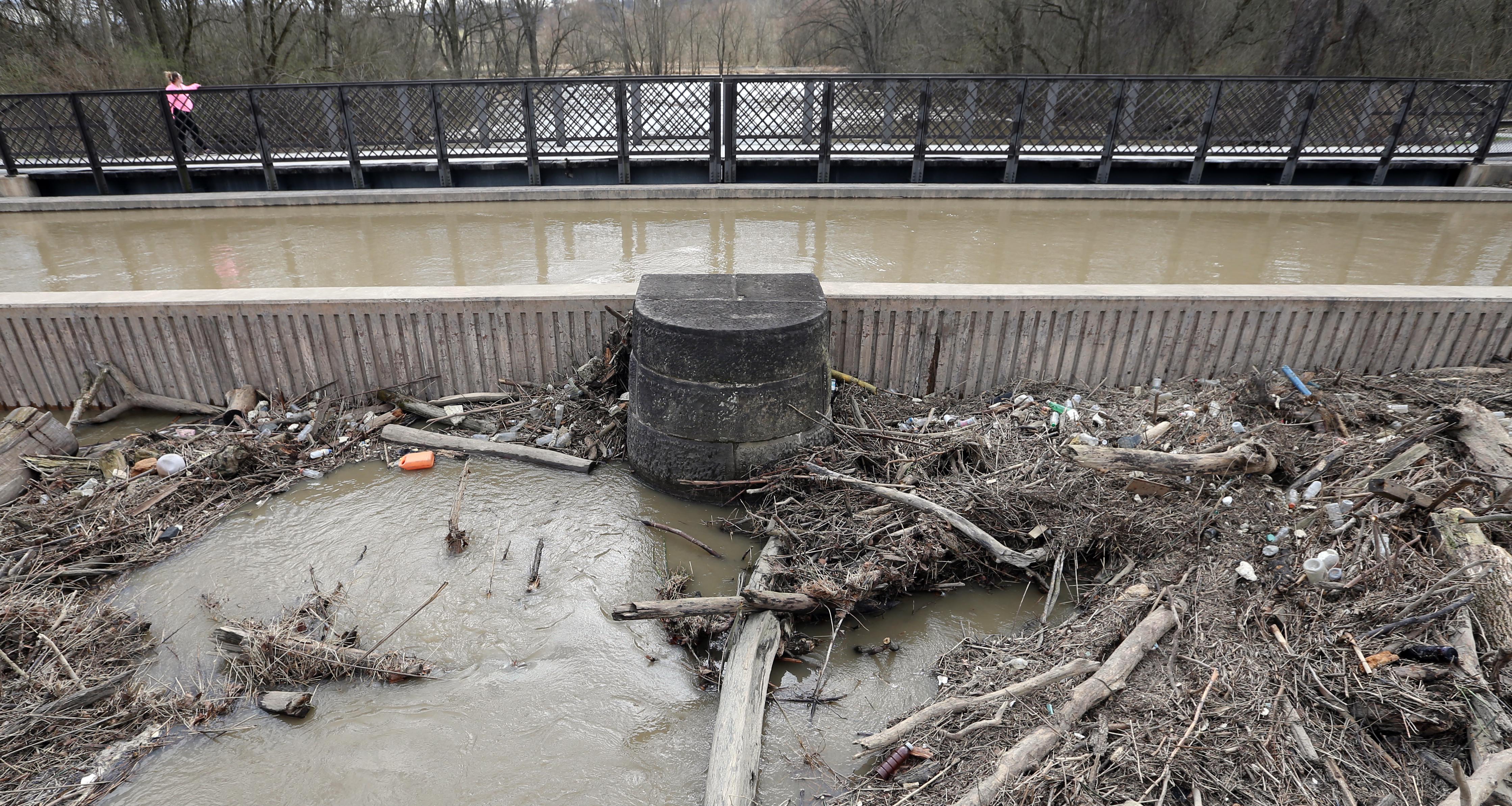 Heavy rains lead to flooding in northeast Ohio, March 29, 2020 ...