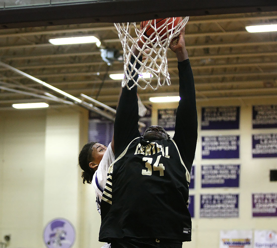 Central vs Holyoke boys Basketball 1/8/26 - masslive.com