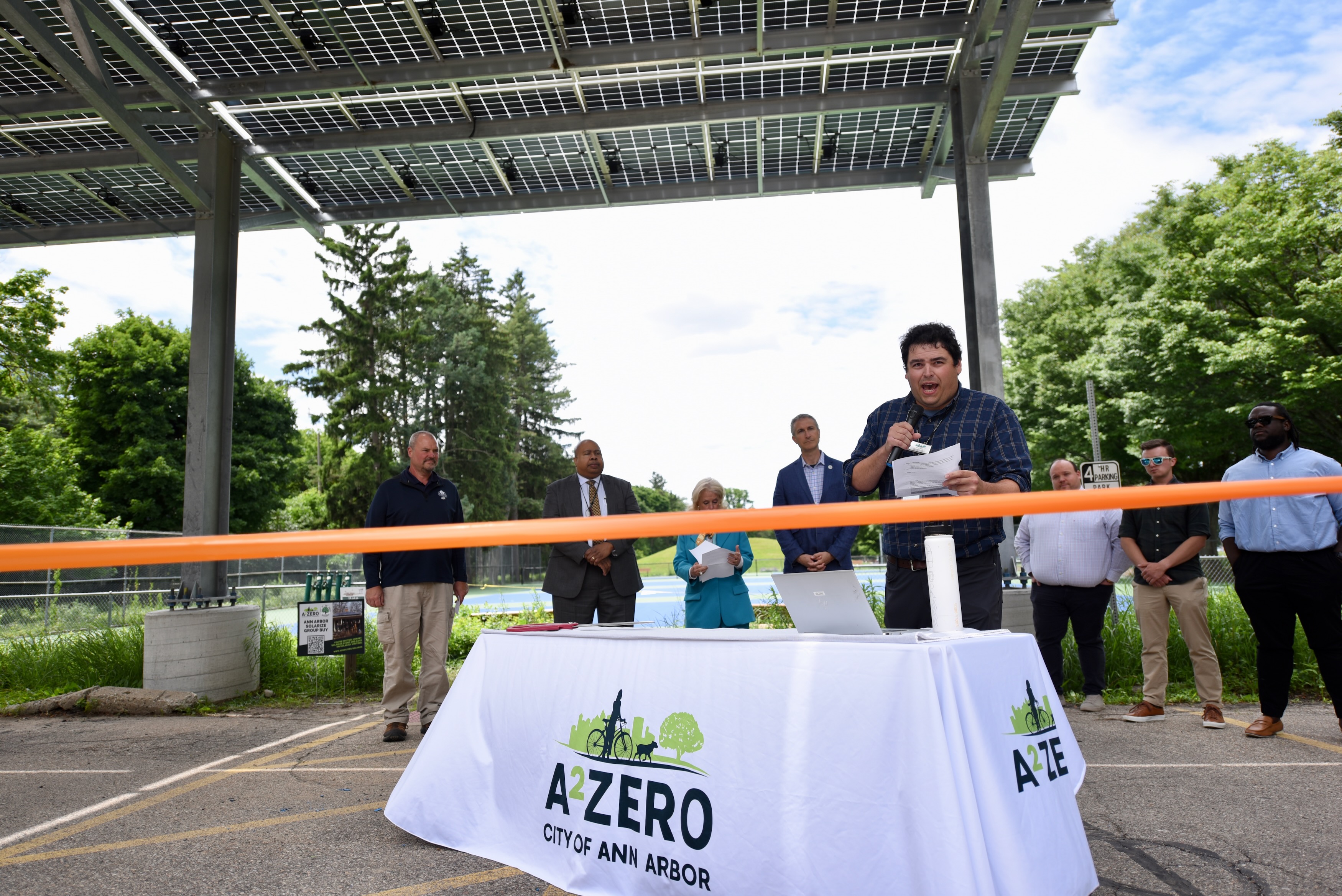 New solar carport arrays at Ann Arbor's Burns Park and Fuller Park ...