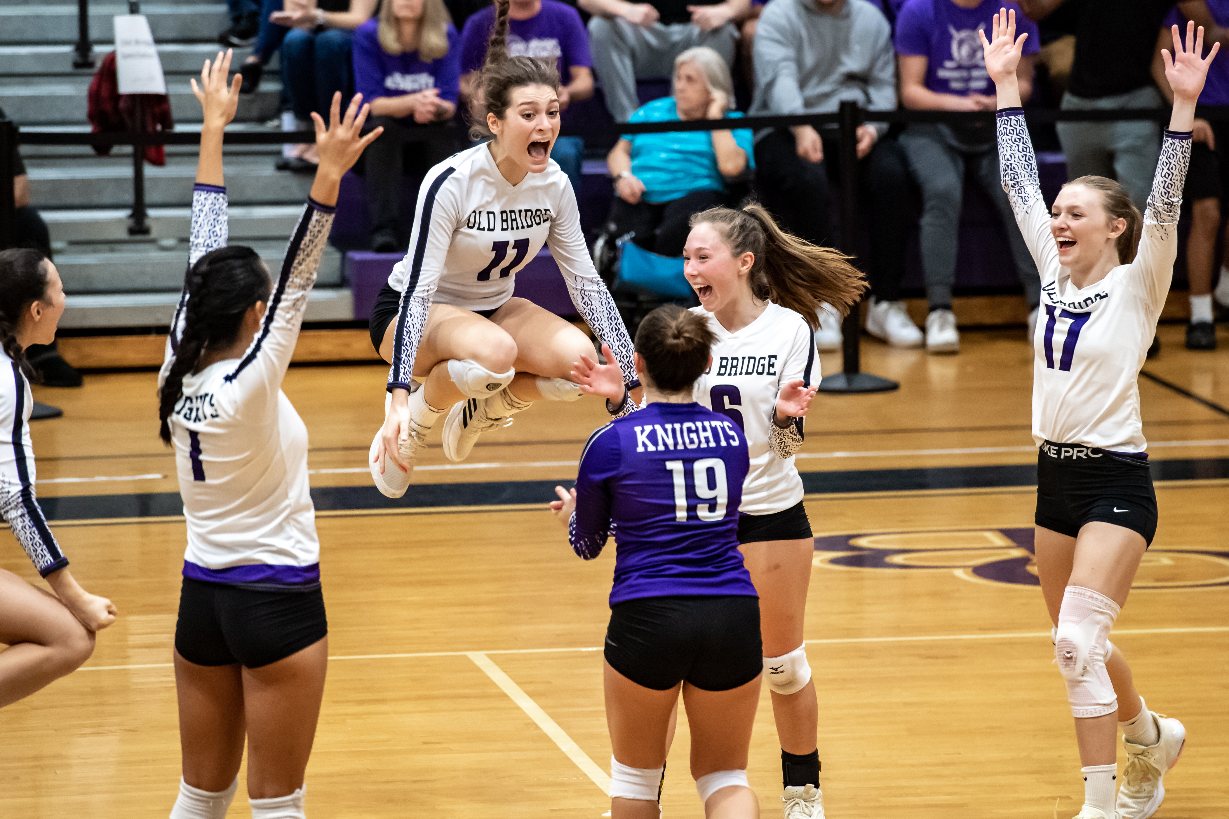 GIRLS VOLLEYBALL: Monroe vs Old Bridge (GMC Final) on October 25, 2022 ...