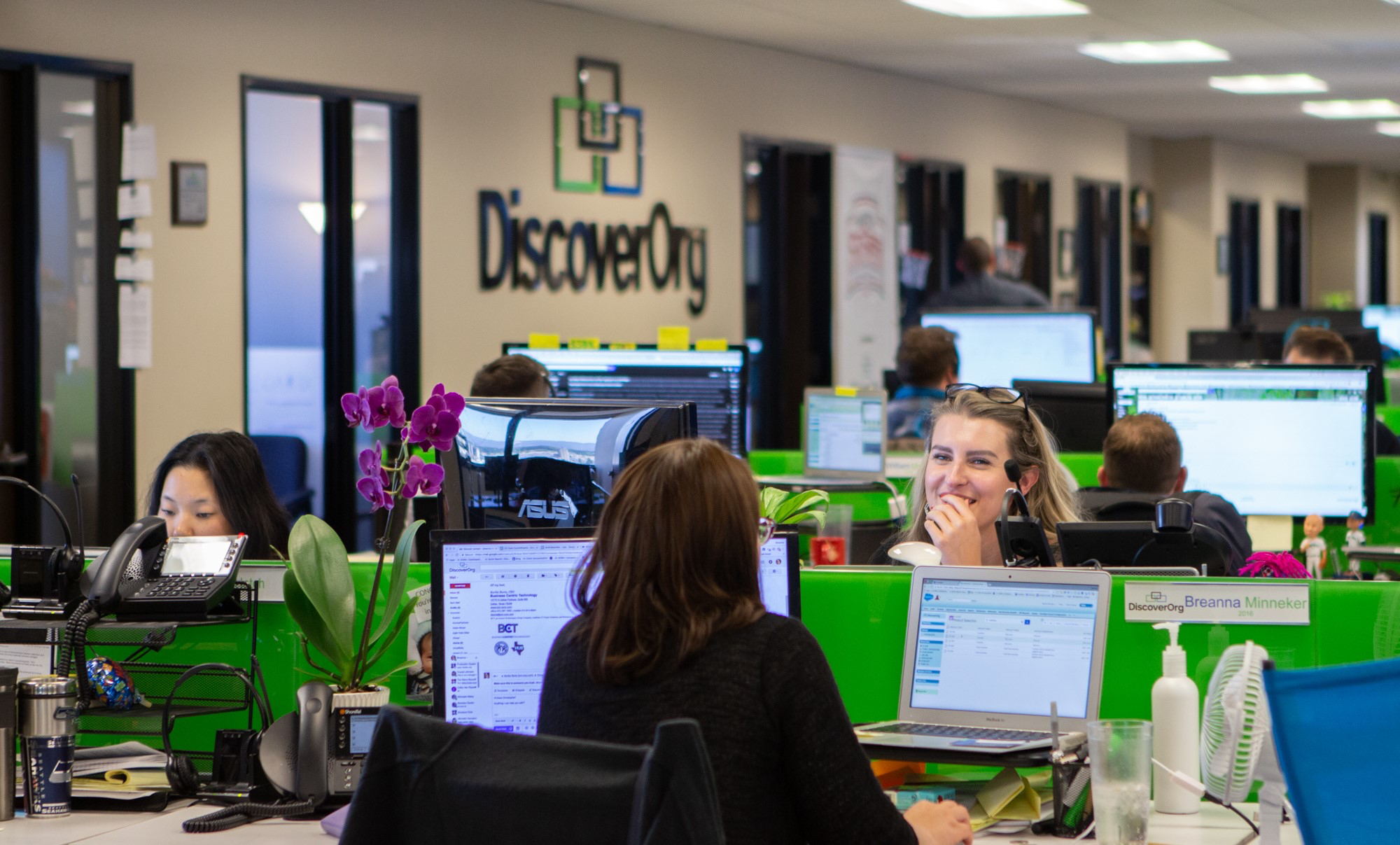 ZoomInfo Vancouver Marketing Data Company Seeks Up To 800 Million ZoomInfo Vancouver Marketing Data Company Seeks Up To 800 Million