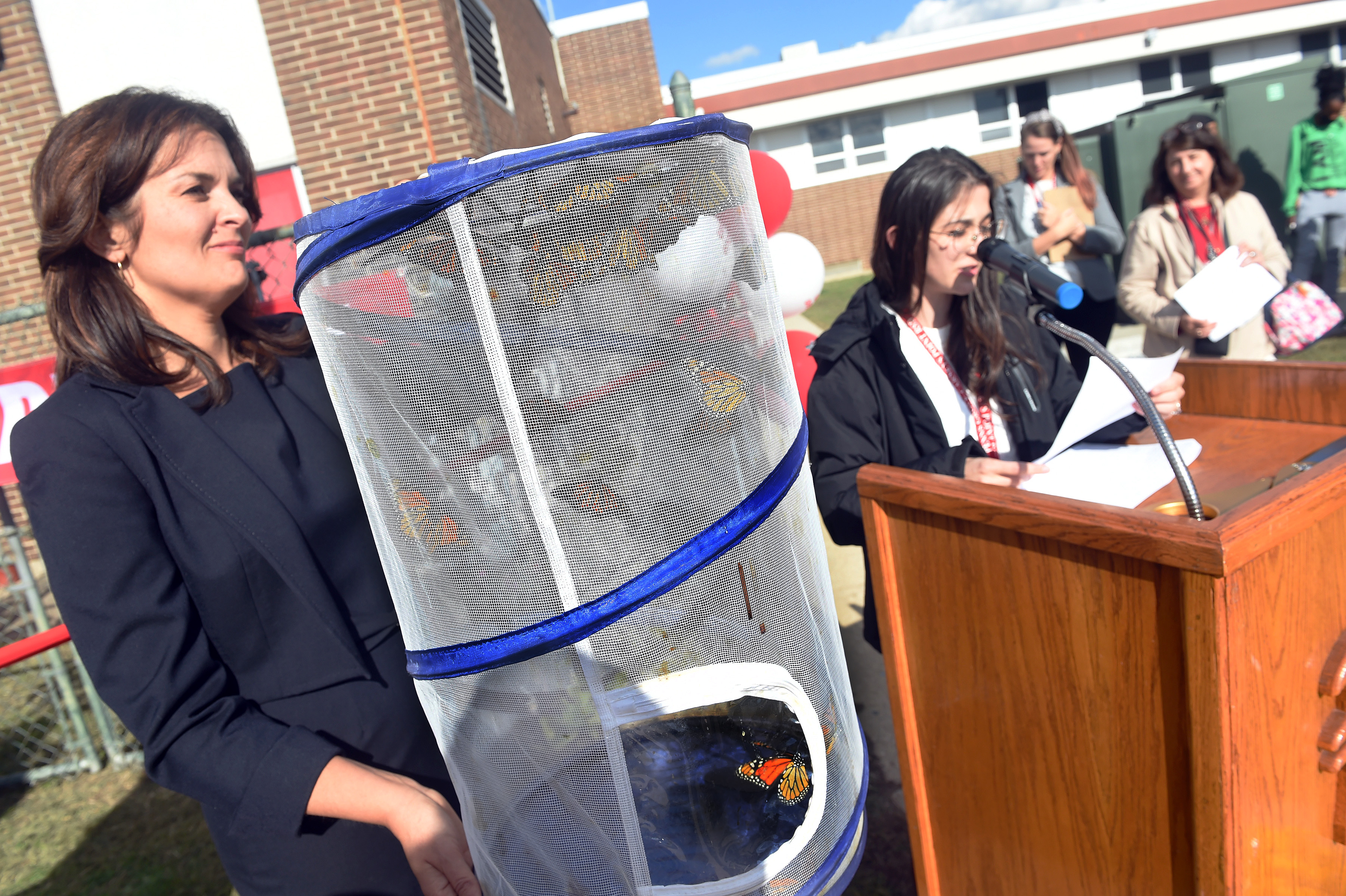 Penns Grove School Lab Ribbon Cutting - nj.com