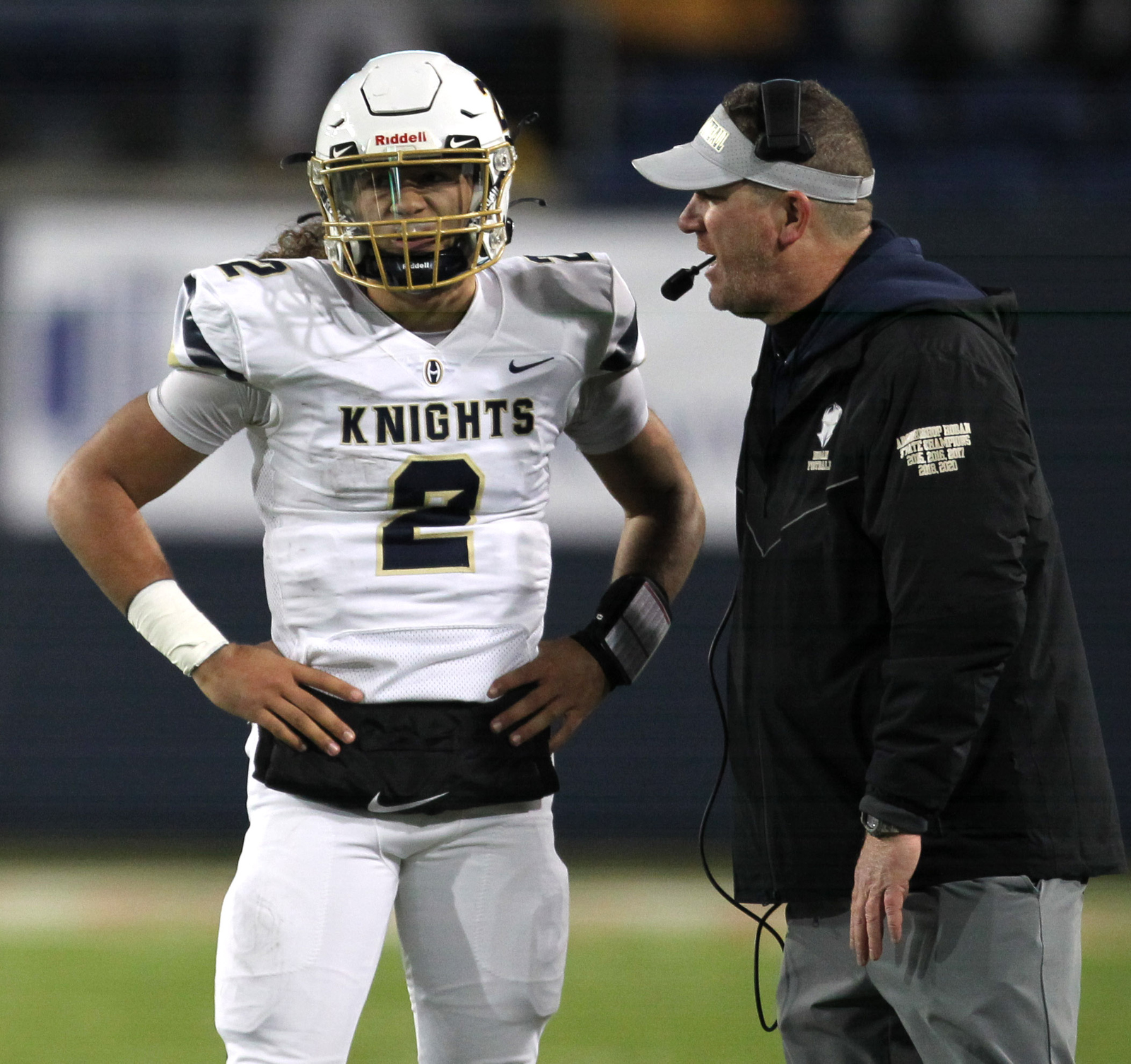 Archbishop Hoban vs Winton Woods, Div II Finals football - cleveland.com