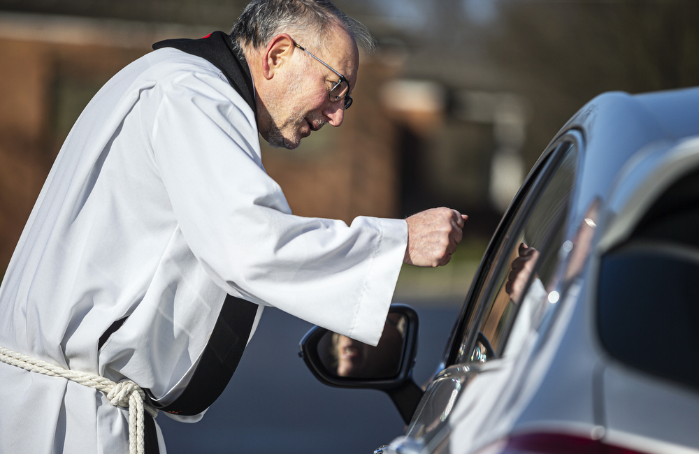 Drive-thru ashes on Ash Wednesday - pennlive.com