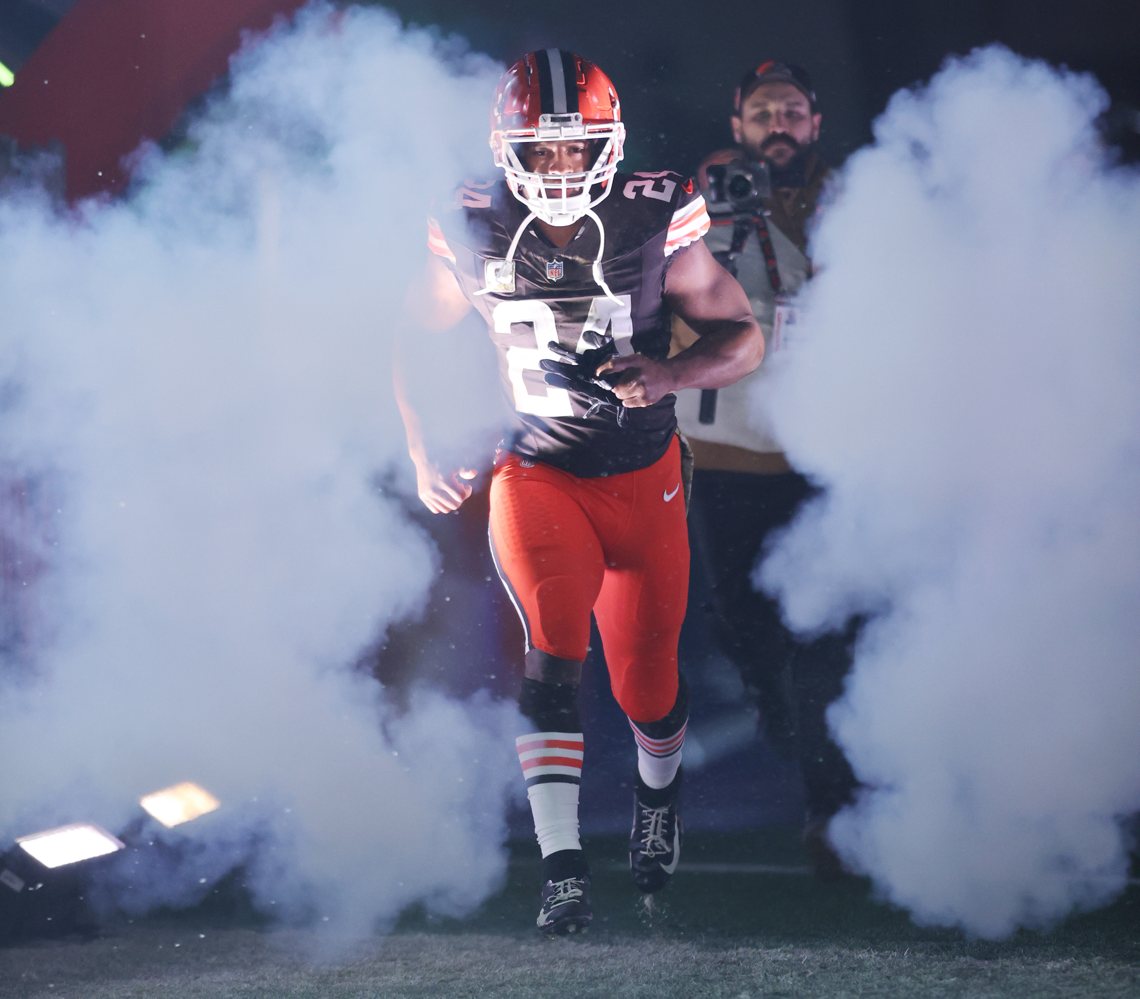 Cleveland Browns running back Nick Chubb vs. the Pittsburgh Steelers ...