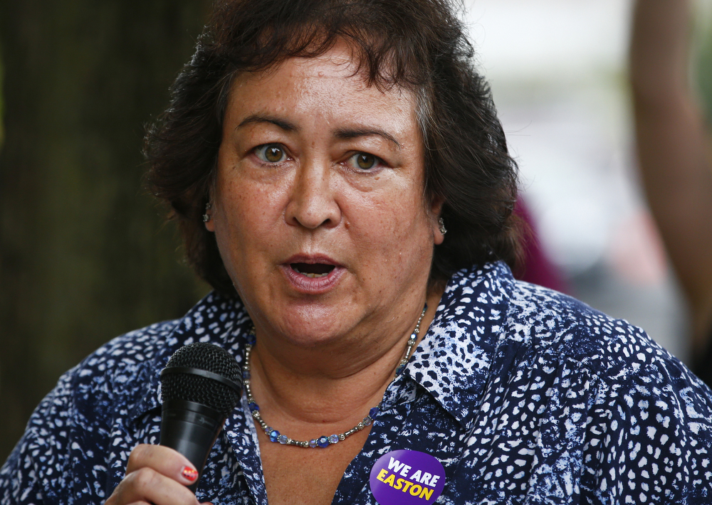 Easton Hospital workers rally ahead of St. Luke’s sale ...