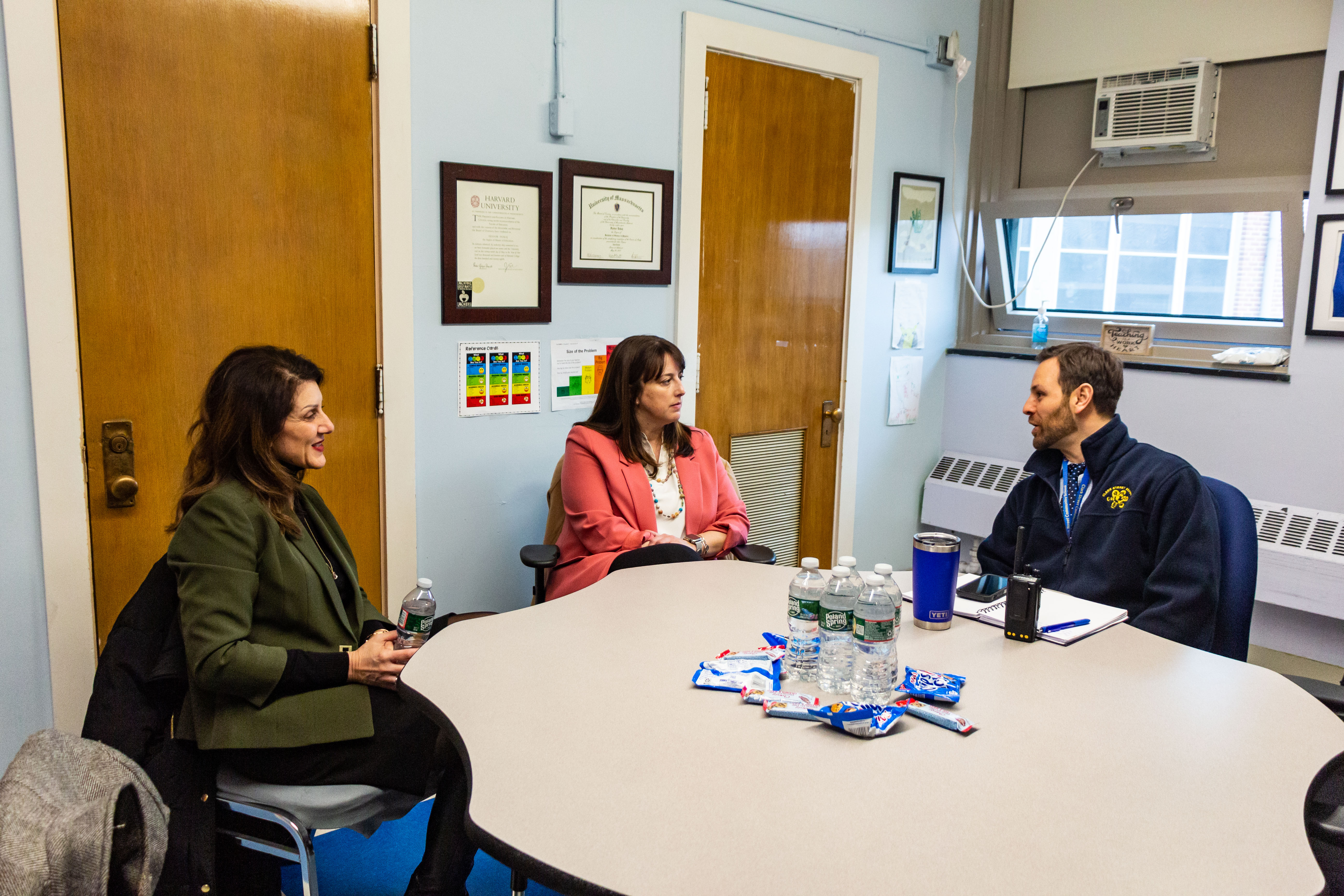 Superintendent Rachel Monárrez visits Clark Street Community School ...