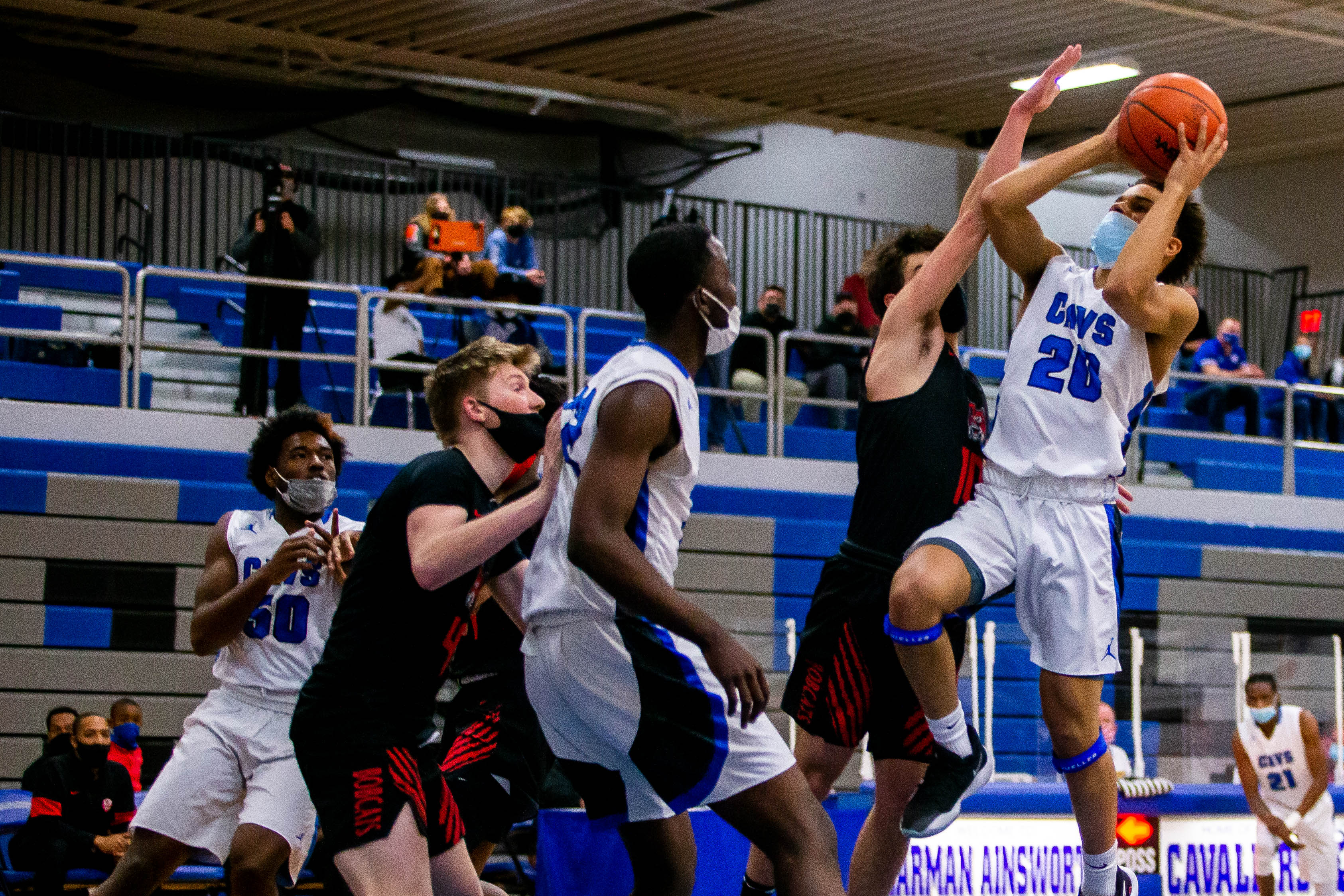 Grand Blanc varsity boys basketball at Carman-Ainsworth - mlive.com