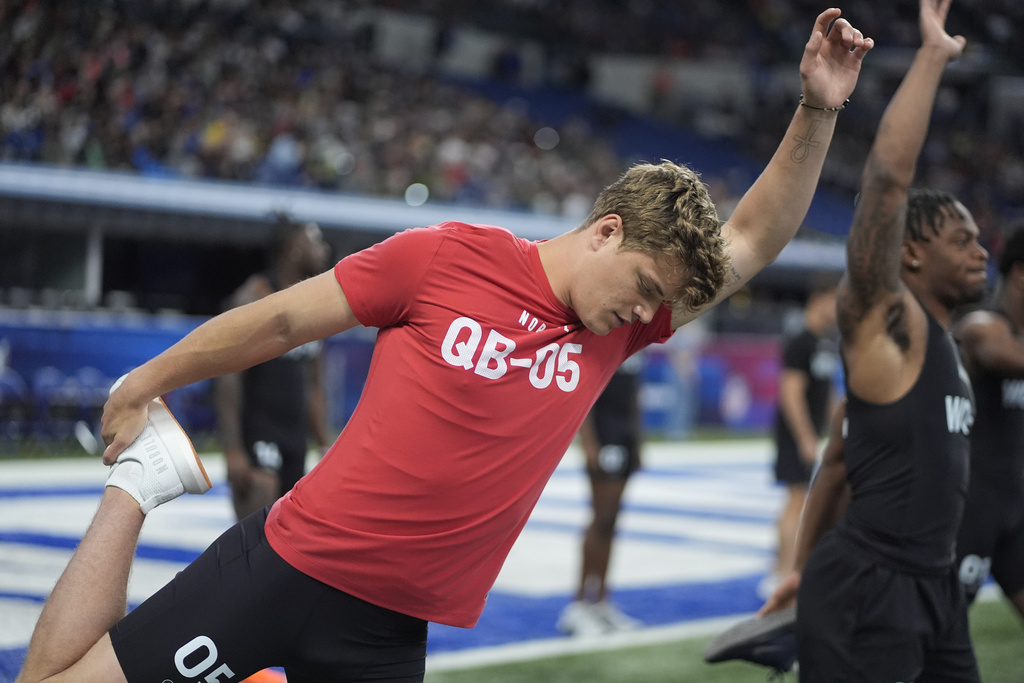 NFL scouting combine; Quarterbacks, wide receivers and running backs ...