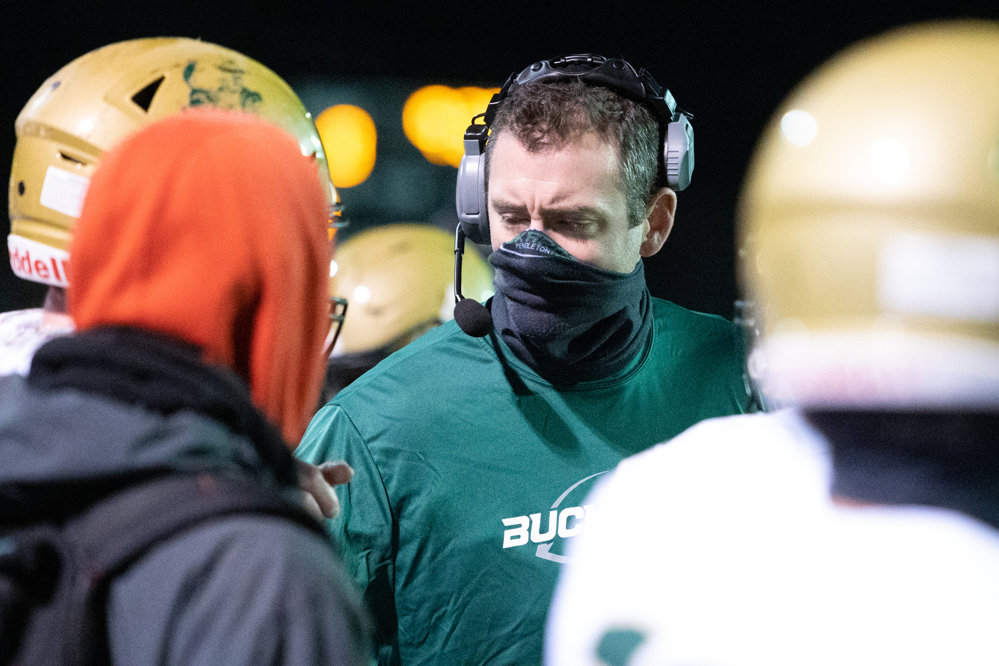 Oregon HS football: Pendleton Buckaroos vs. Parkrose Broncos ...