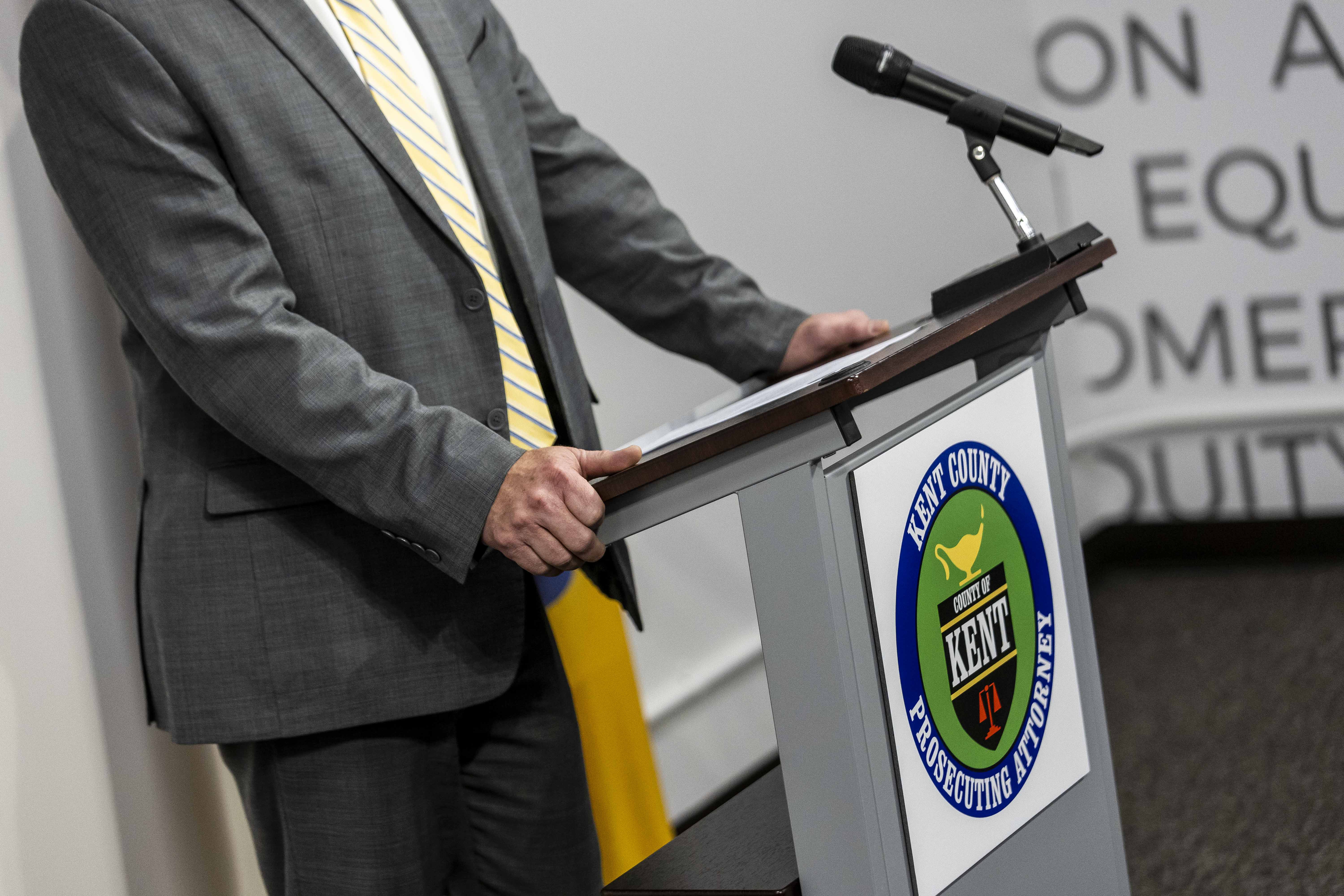 Kent County Prosecutor announces decision not to retry Lyoya Case ...