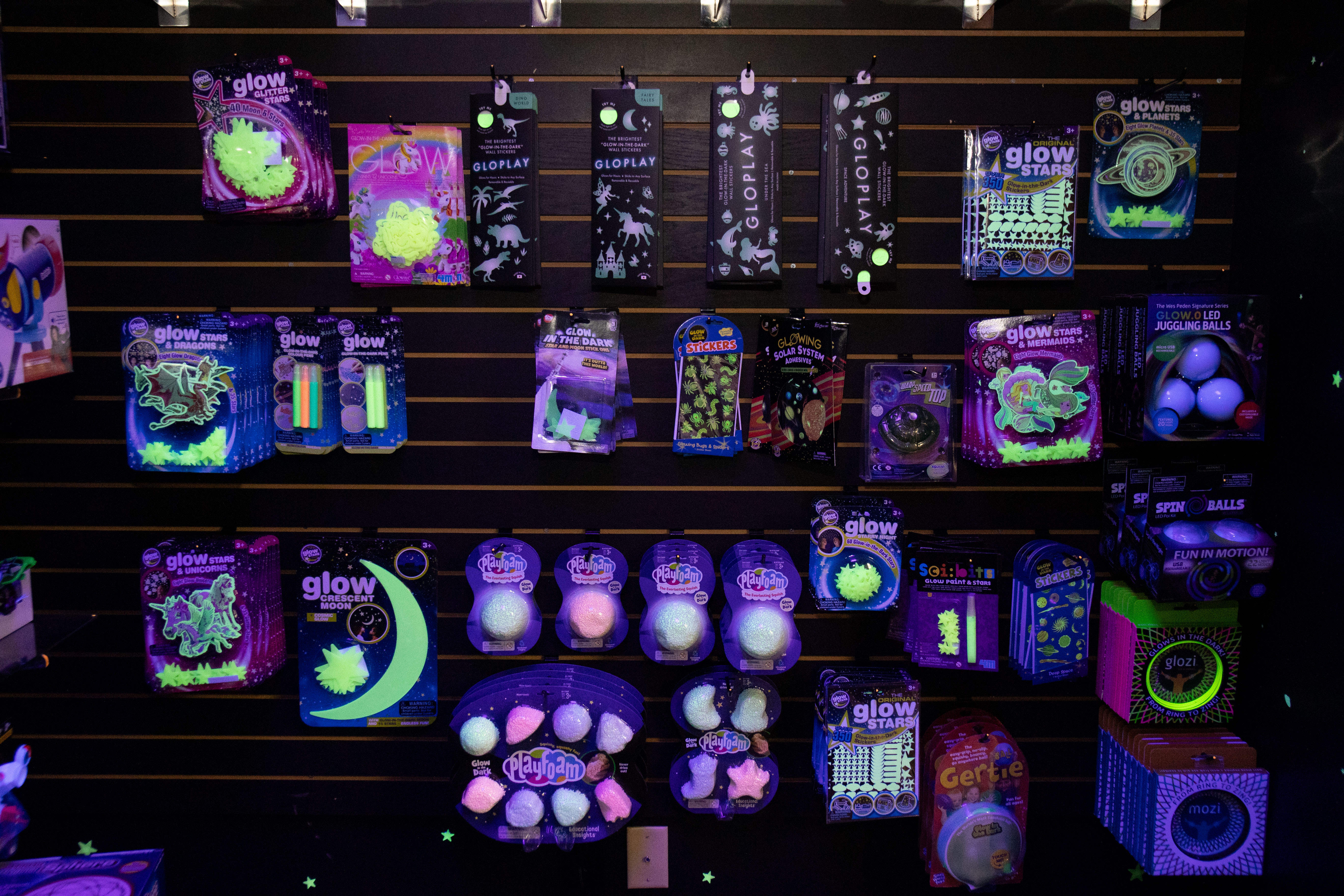 PennLive tours the new Toys on the Square store in Hummelstown ...