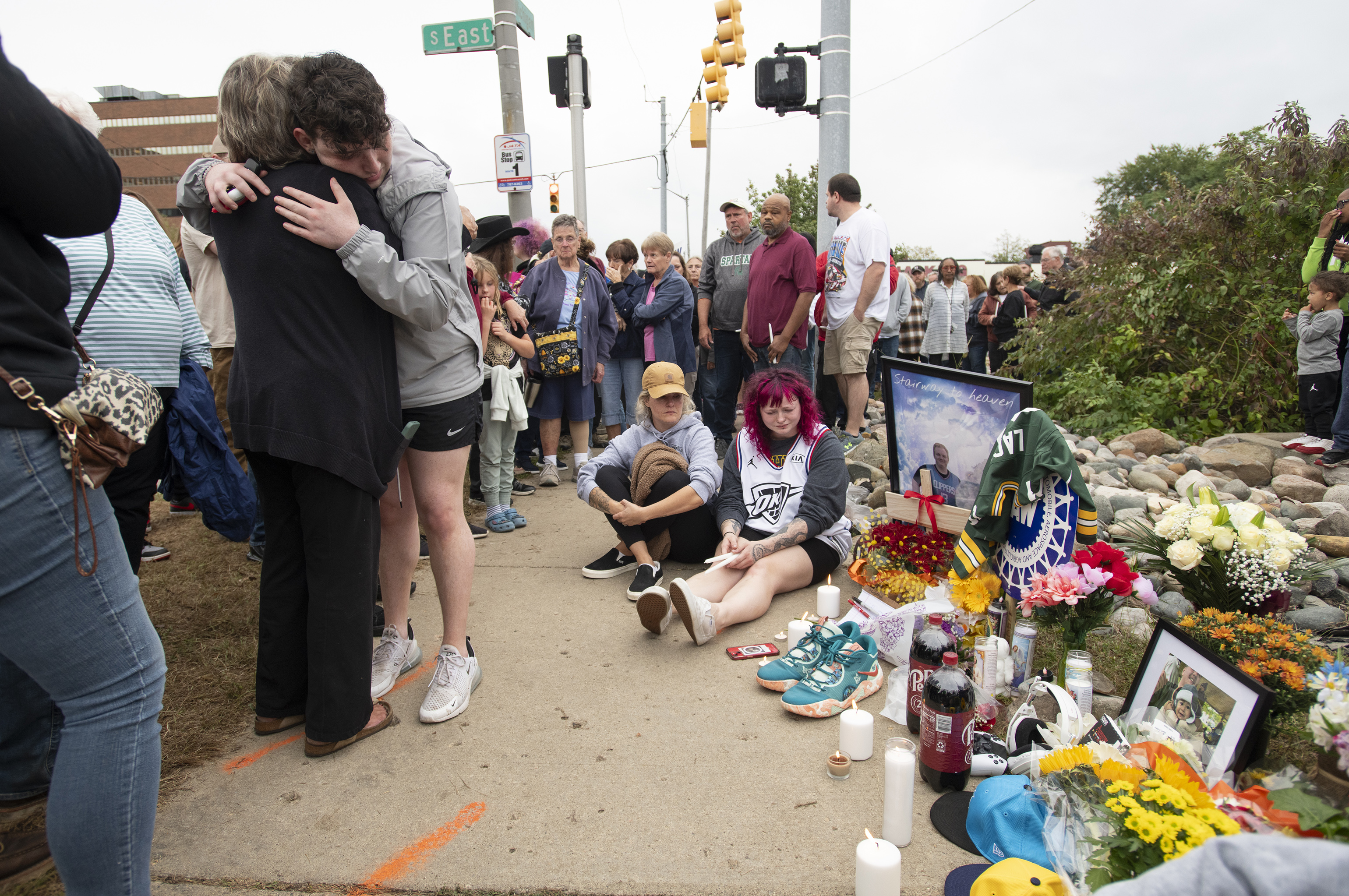 Candelight vigil for Eaton Aerospace workers involved in crash - mlive.com