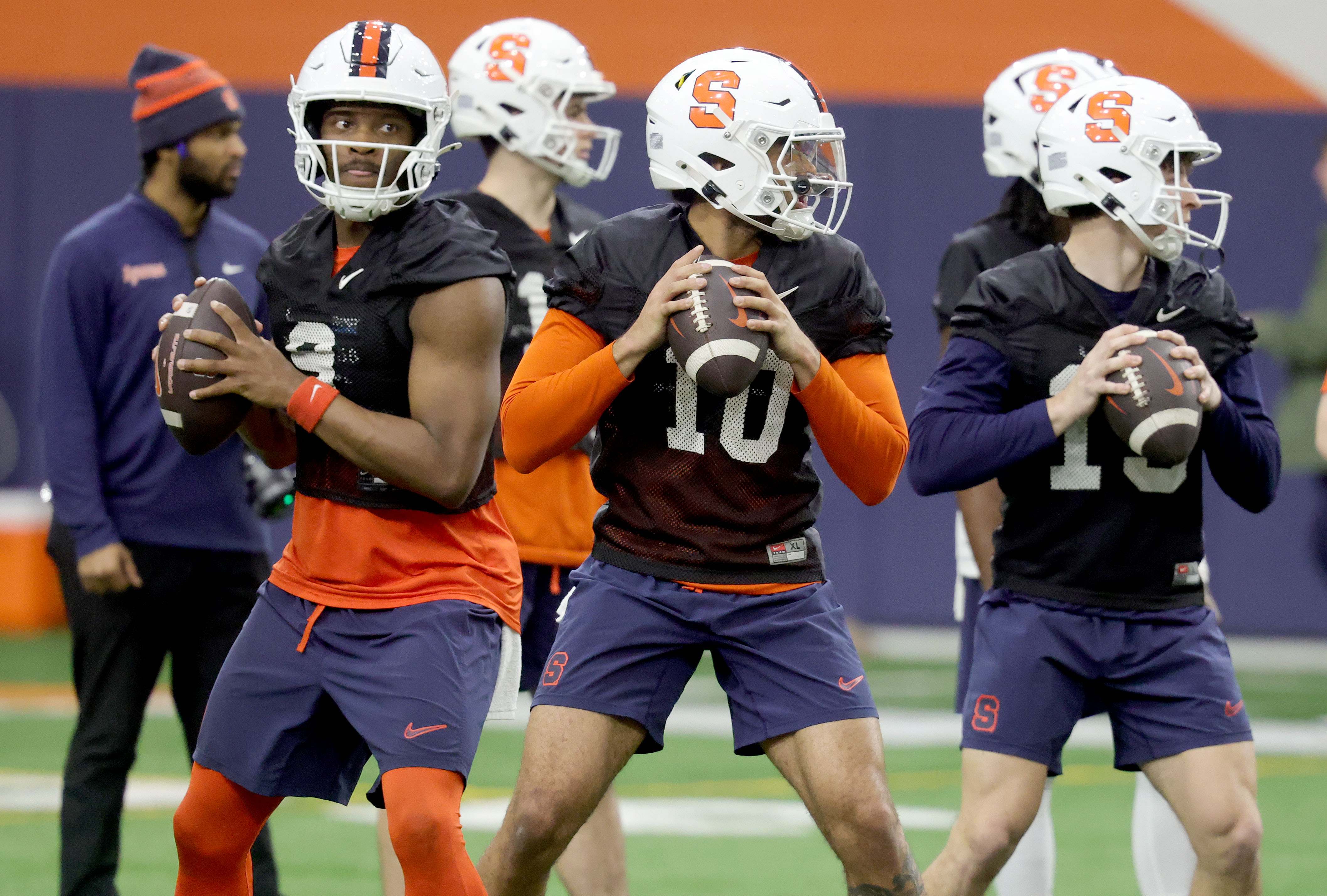 Syracuse football spring practice: April 7, 2025 - syracuse.com