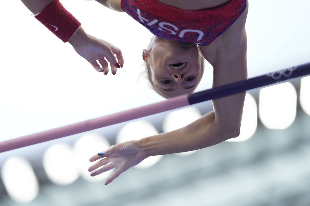 Katie Moon in the pole vault final at Paris Olympics 2024 - cleveland.com