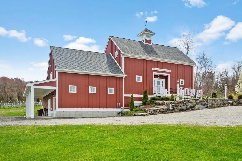 Broken Creek Vineyard & Winery for sale as owners hope to cross other ...