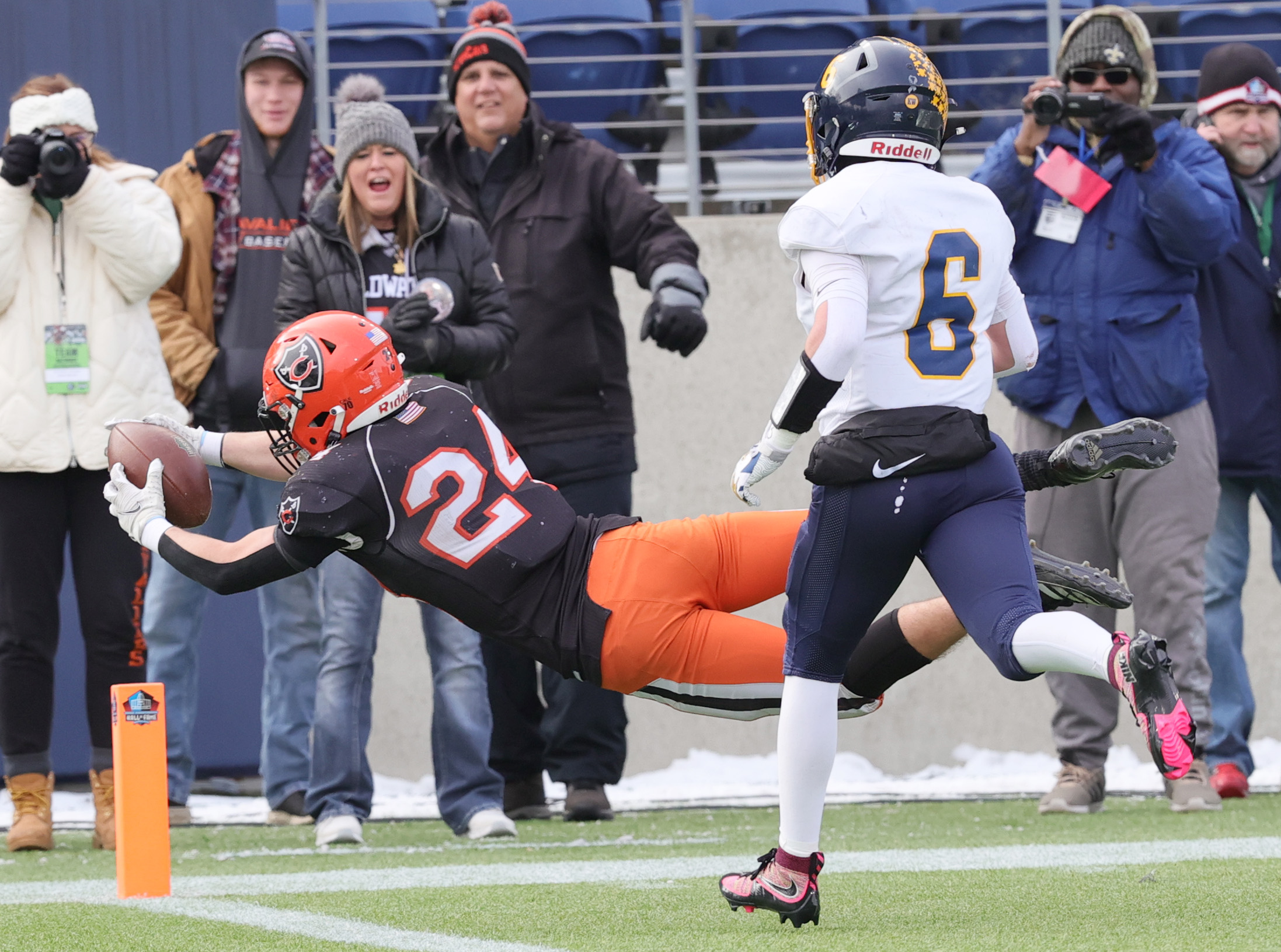 High school football: Coldwater vs. Kirtland, Division VI championship ...