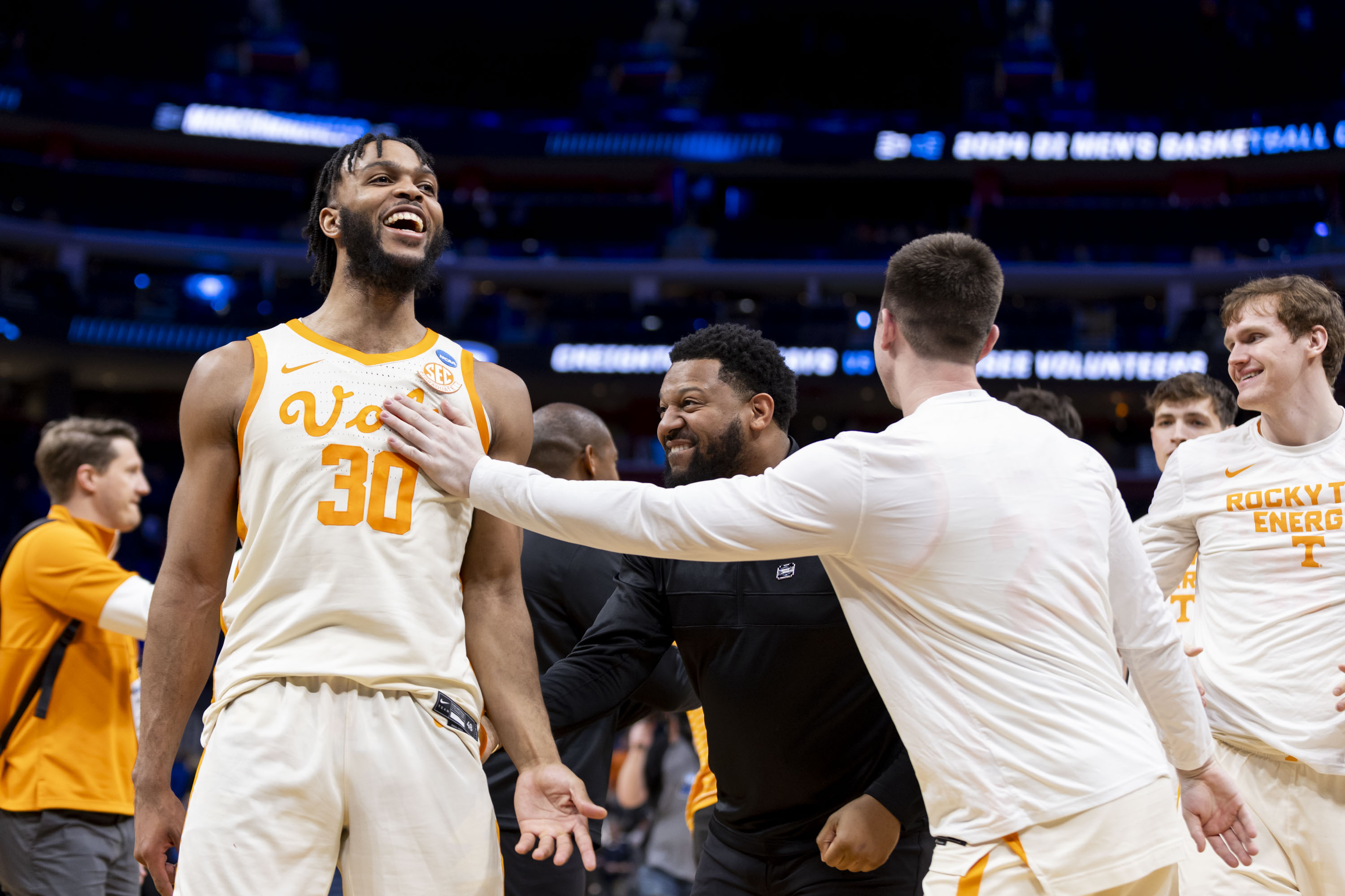 See photos as Tennessee basketball defeats Creighton in NCAA Tournament ...