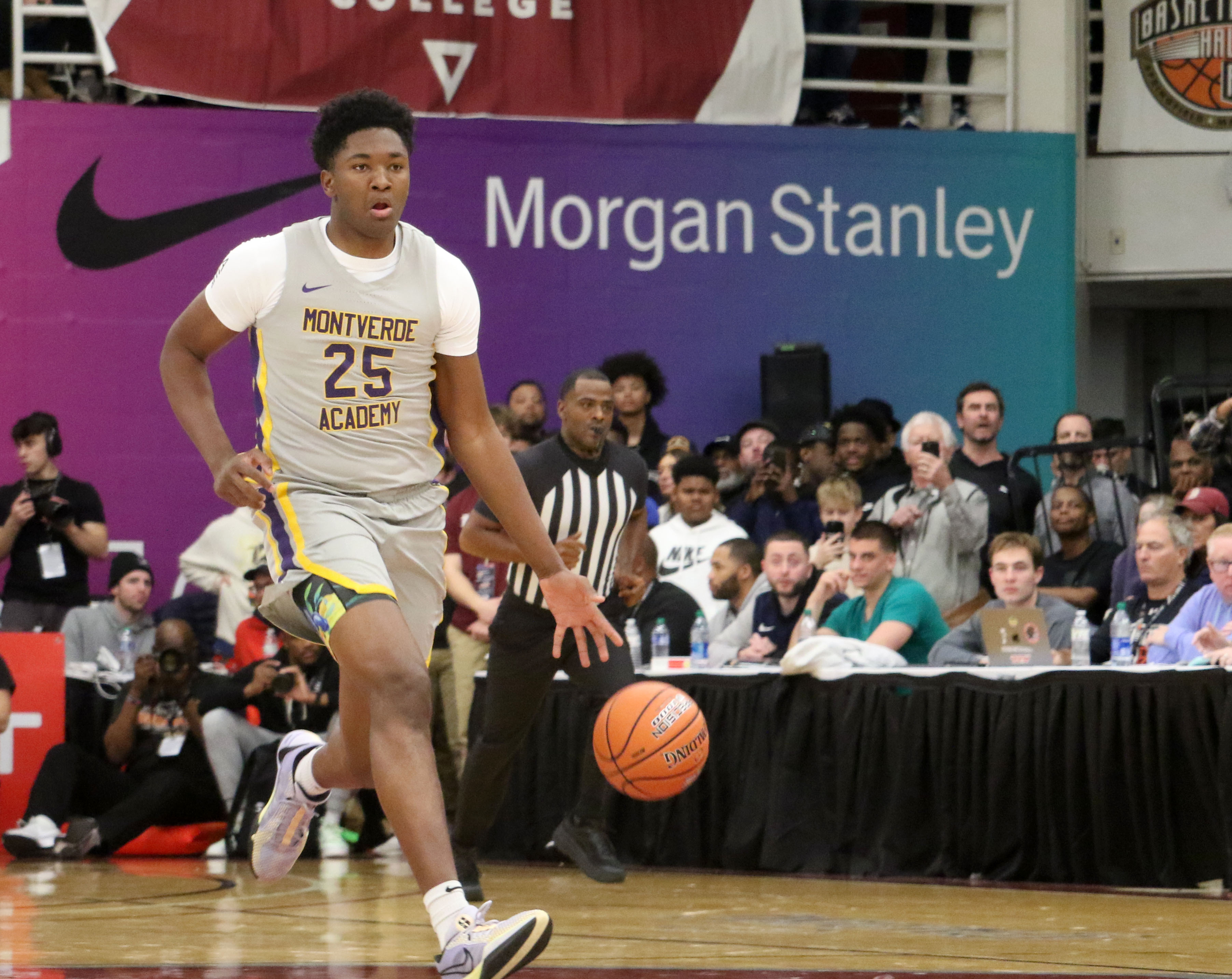 Montverde Academy defeats Prolific Prep at Hoophall Classic - masslive.com